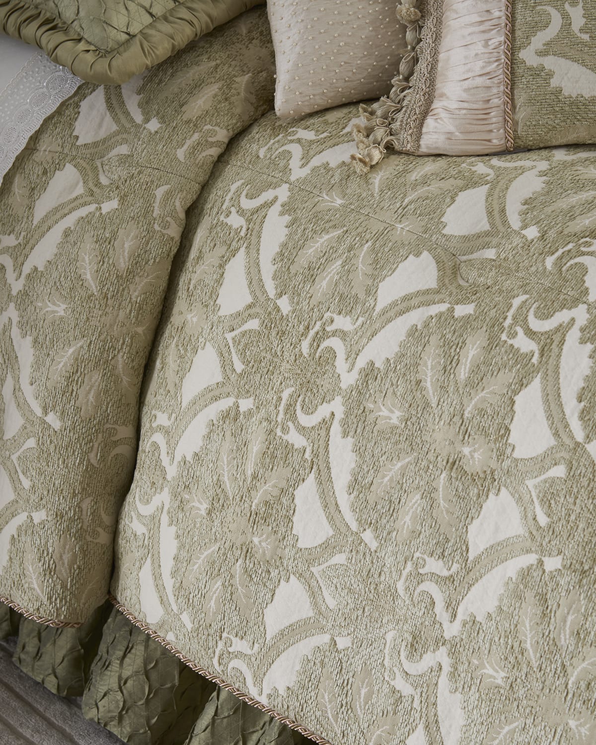 Austin Horn Collection Alias 3-Piece King Comforter Set | Neiman Marcus