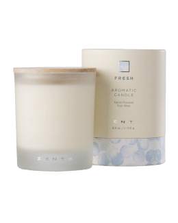 ZENTS Petal Bespoke Candle, 241 g | Neiman Marcus