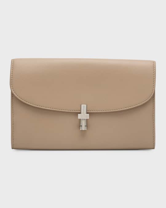 THE ROW Sofia Continental Wallet in Lux Grained Calfskin THE ROW Sofia Continental Wallet in Lux Grained Calfskin
