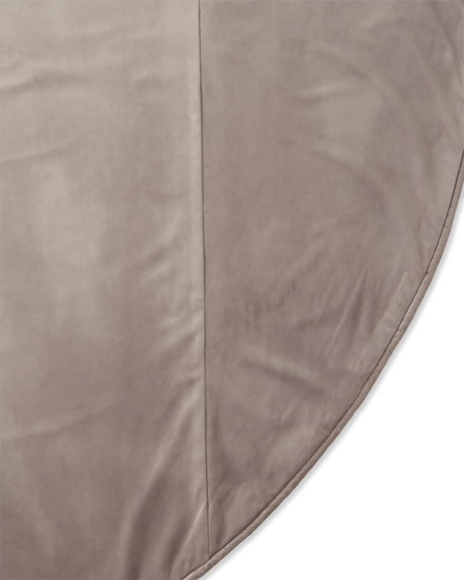 Austin Horn Collection Lanai 108" Table Round | Neiman Marcus