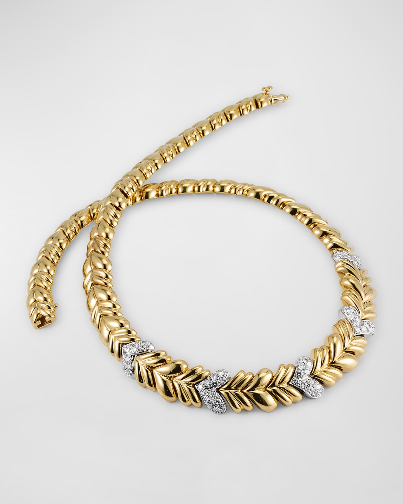 NM Estate Estate 18K Yellow Gold and White Gold Tapered Corrugated Puff ...