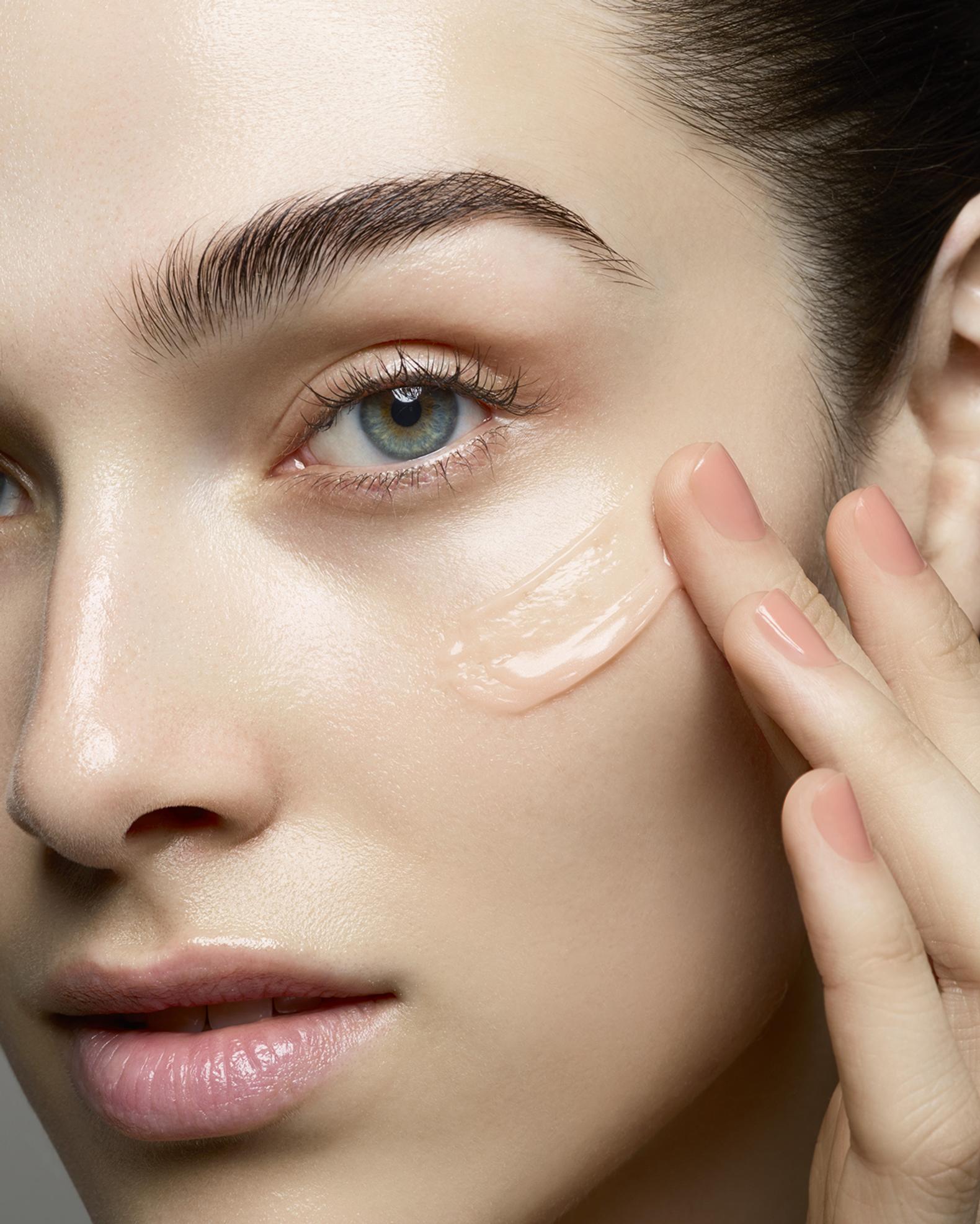 Yves Saint Laurent Beaute Top Secrets Instant Moisture Glow | Neiman Marcus