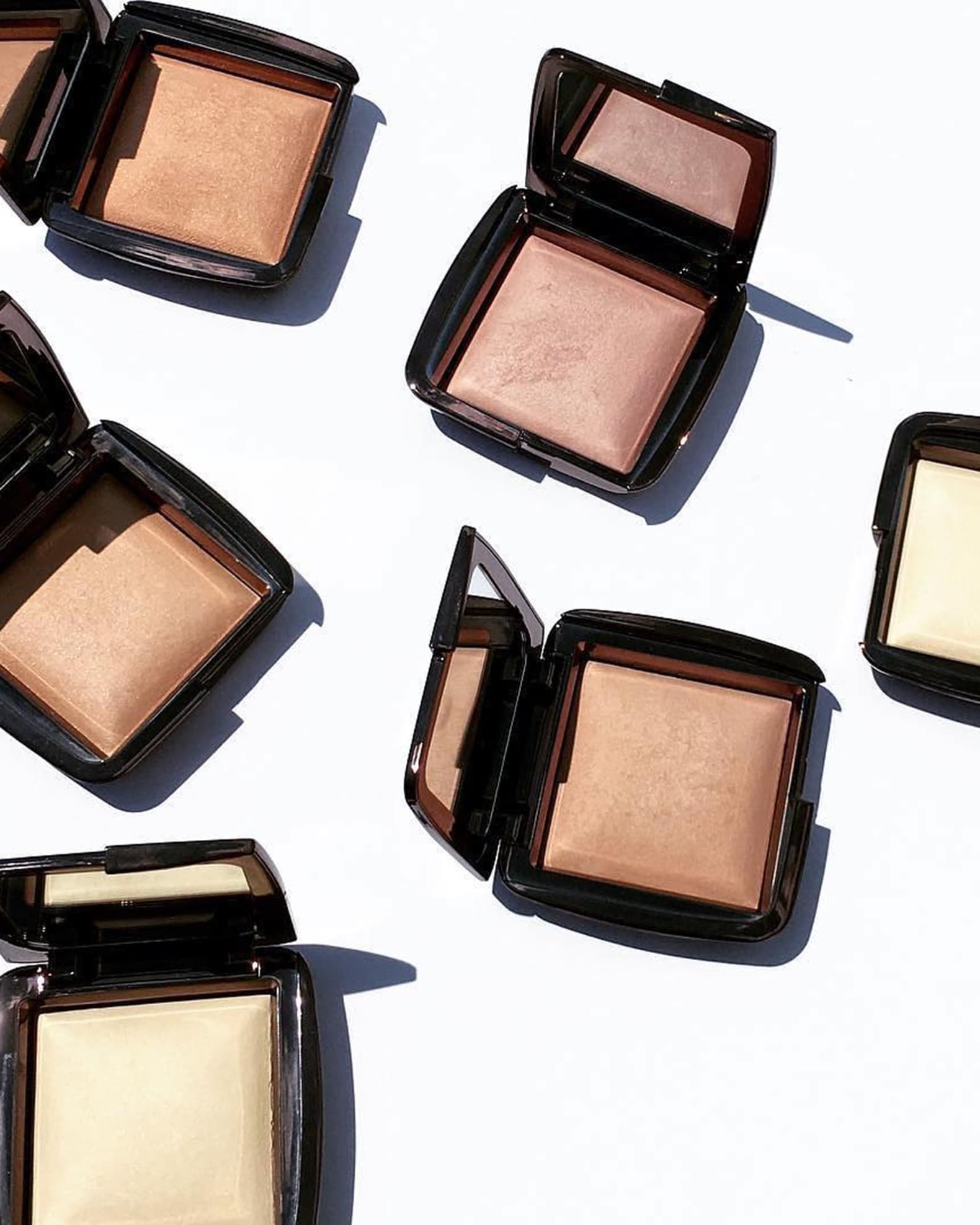 Hourglass Cosmetics Ambient Lighting Powder | Neiman Marcus