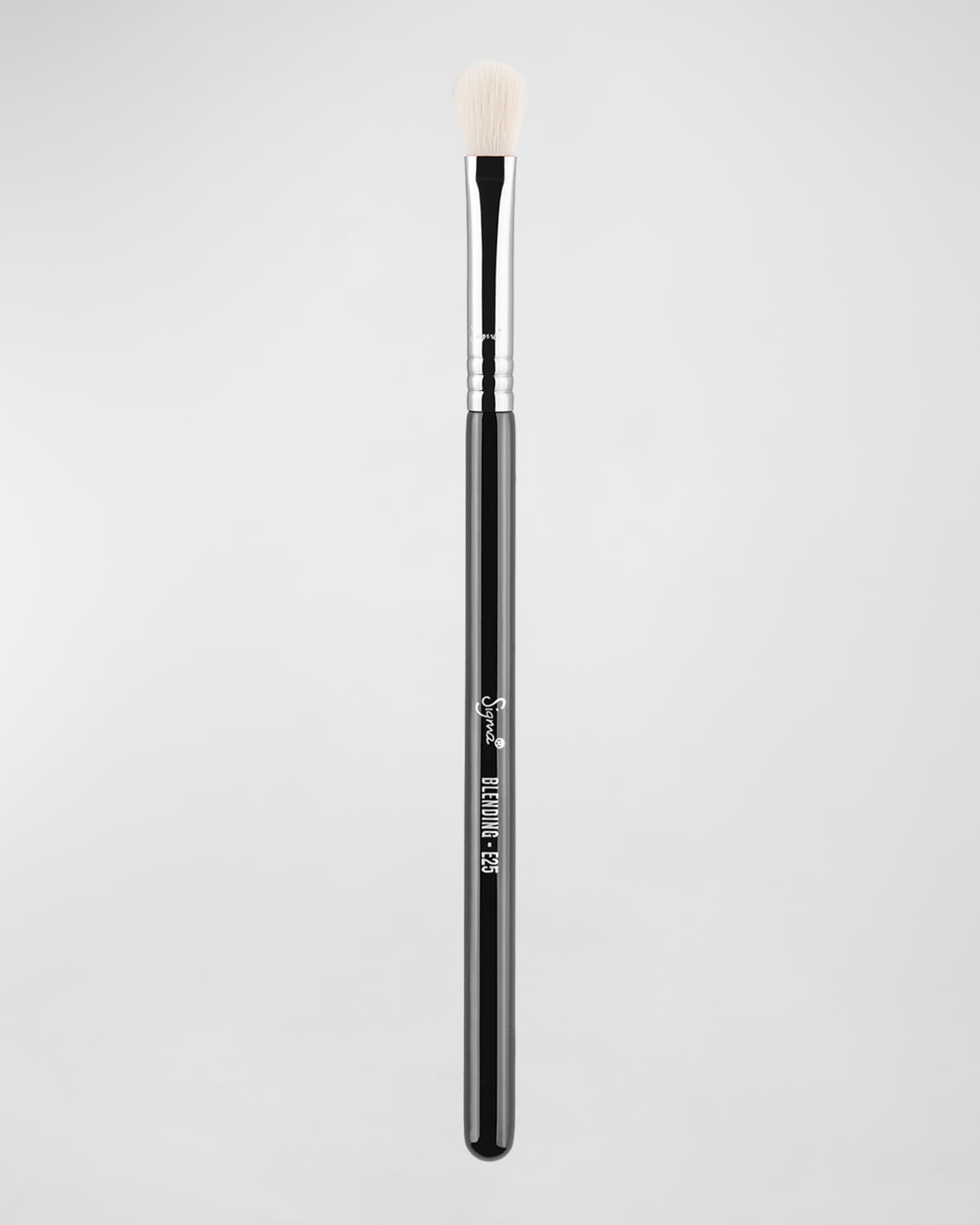 Sigma Beauty E25 – Blending Brush | Neiman Marcus