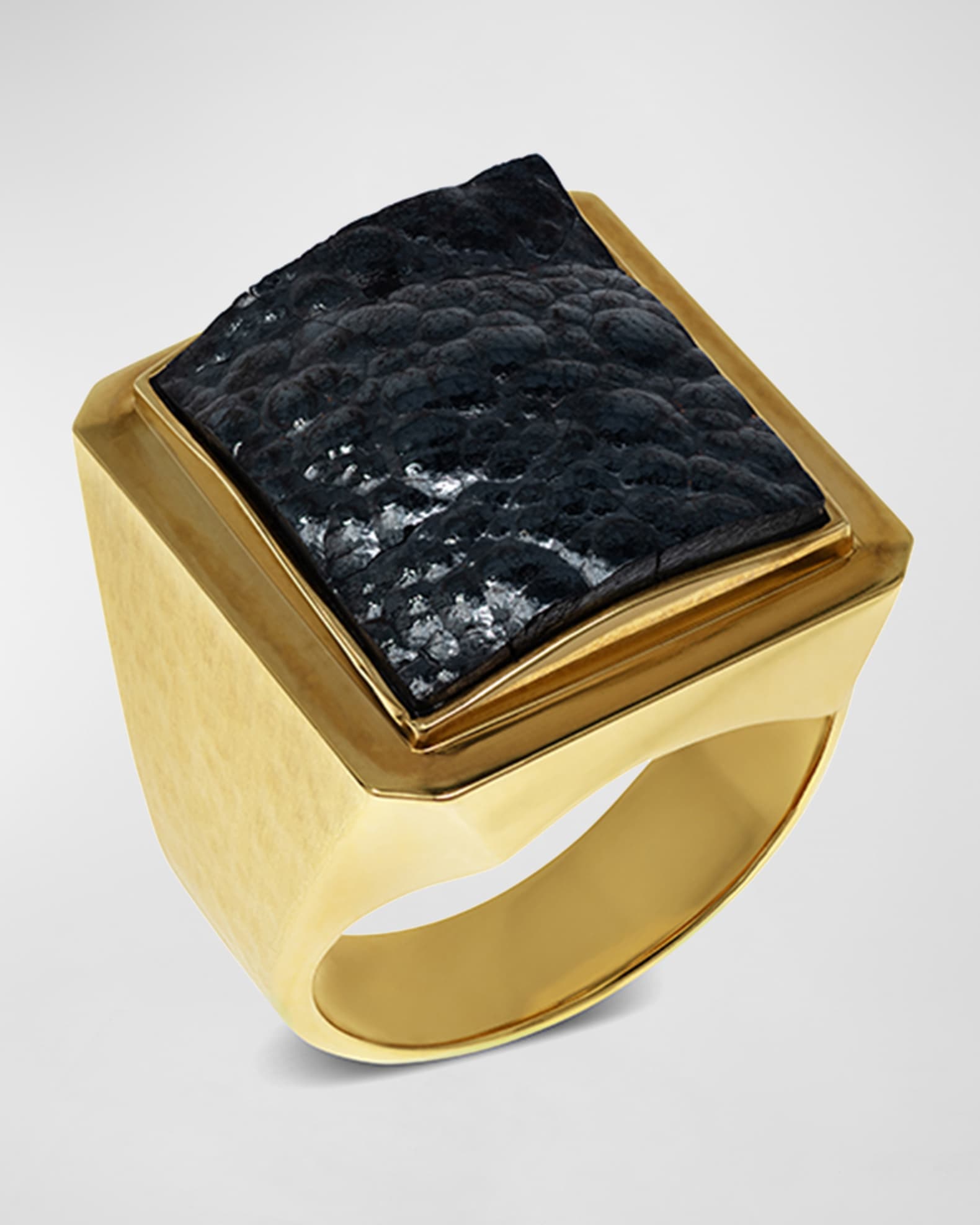 Jorge Adeler Men's Hematite 18k Gold Ring | Neiman Marcus