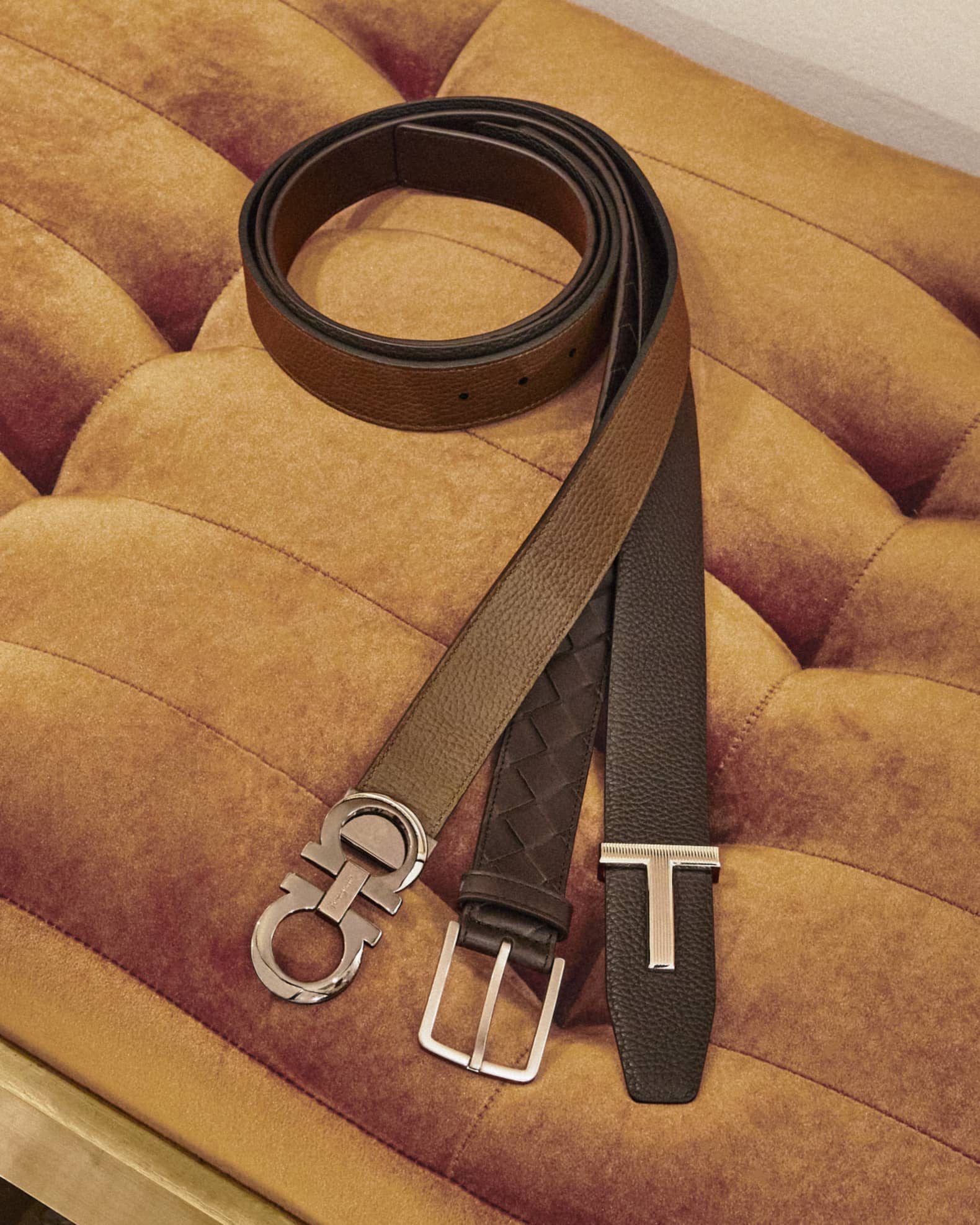 TOM FORD Men's Ridged T-Buckle Reversible Leather Belt | Neiman Marcus