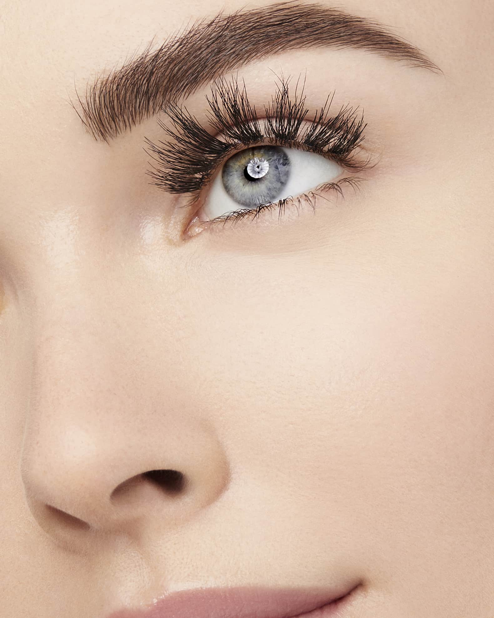 Lashes in a Box No. 31 Lashes, 10 Pairs | Neiman Marcus