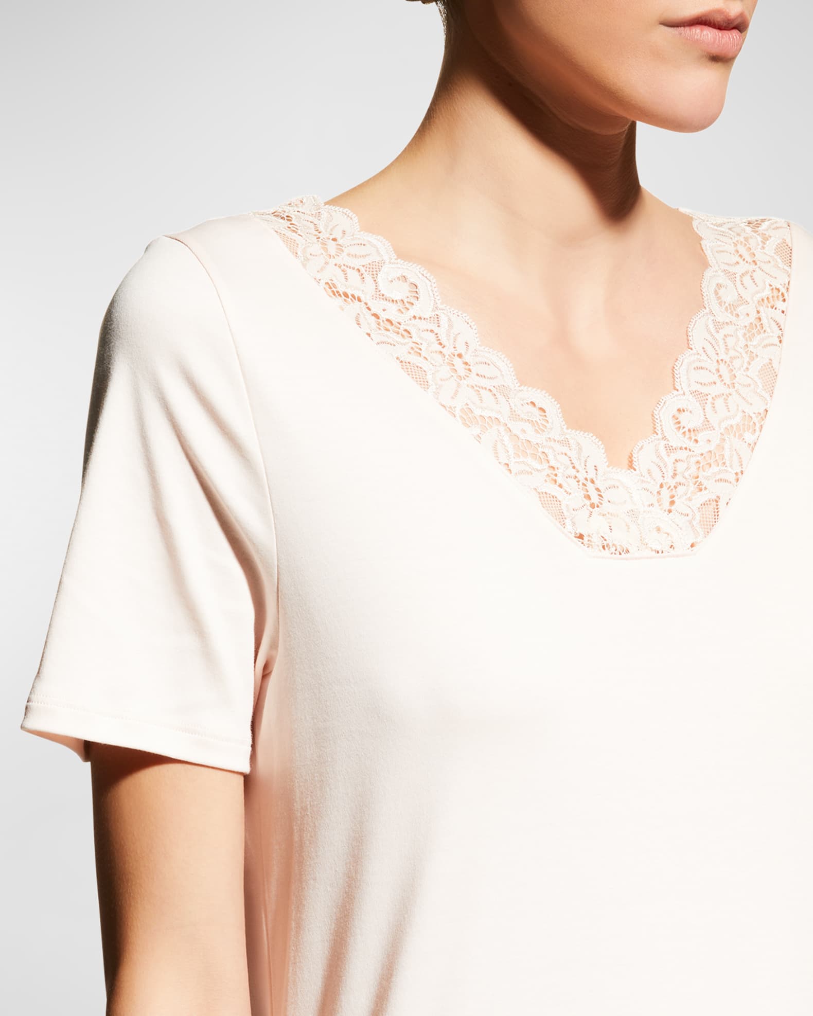 Hanro Moments Short-Sleeve Long Nightgown | Neiman Marcus