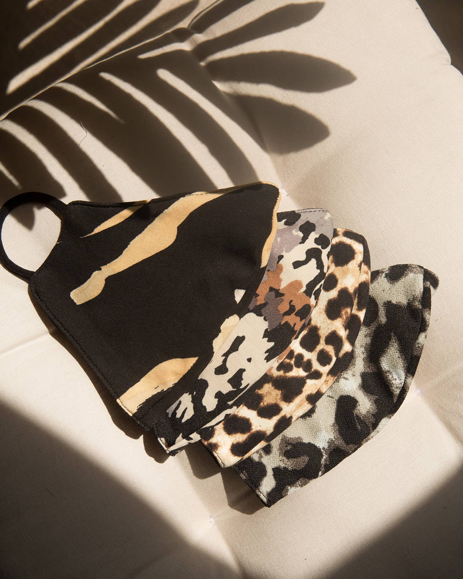 Vie Healing Lux Face Mask | Neiman Marcus