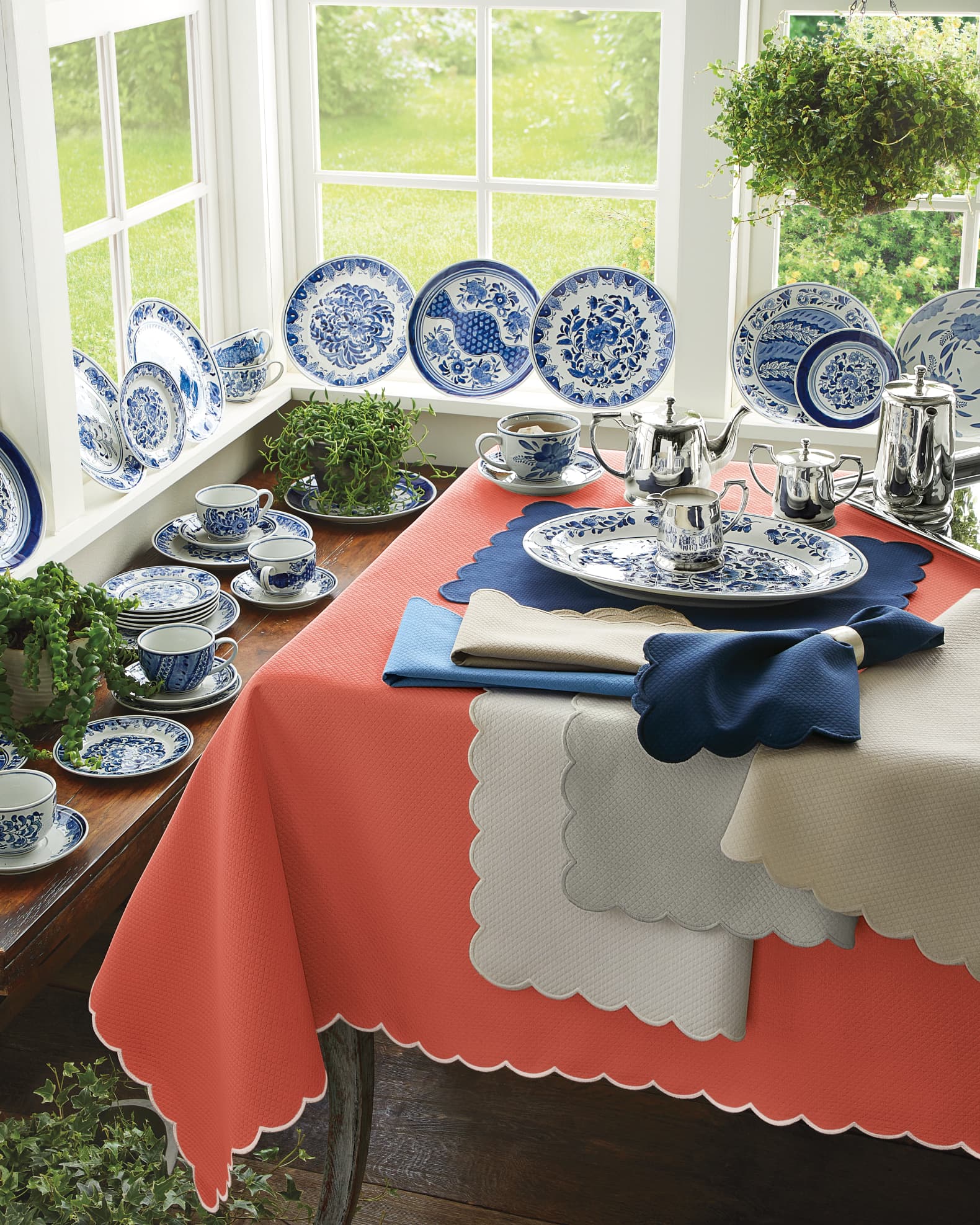 Traditional Dinnerware Collection | Neiman Marcus