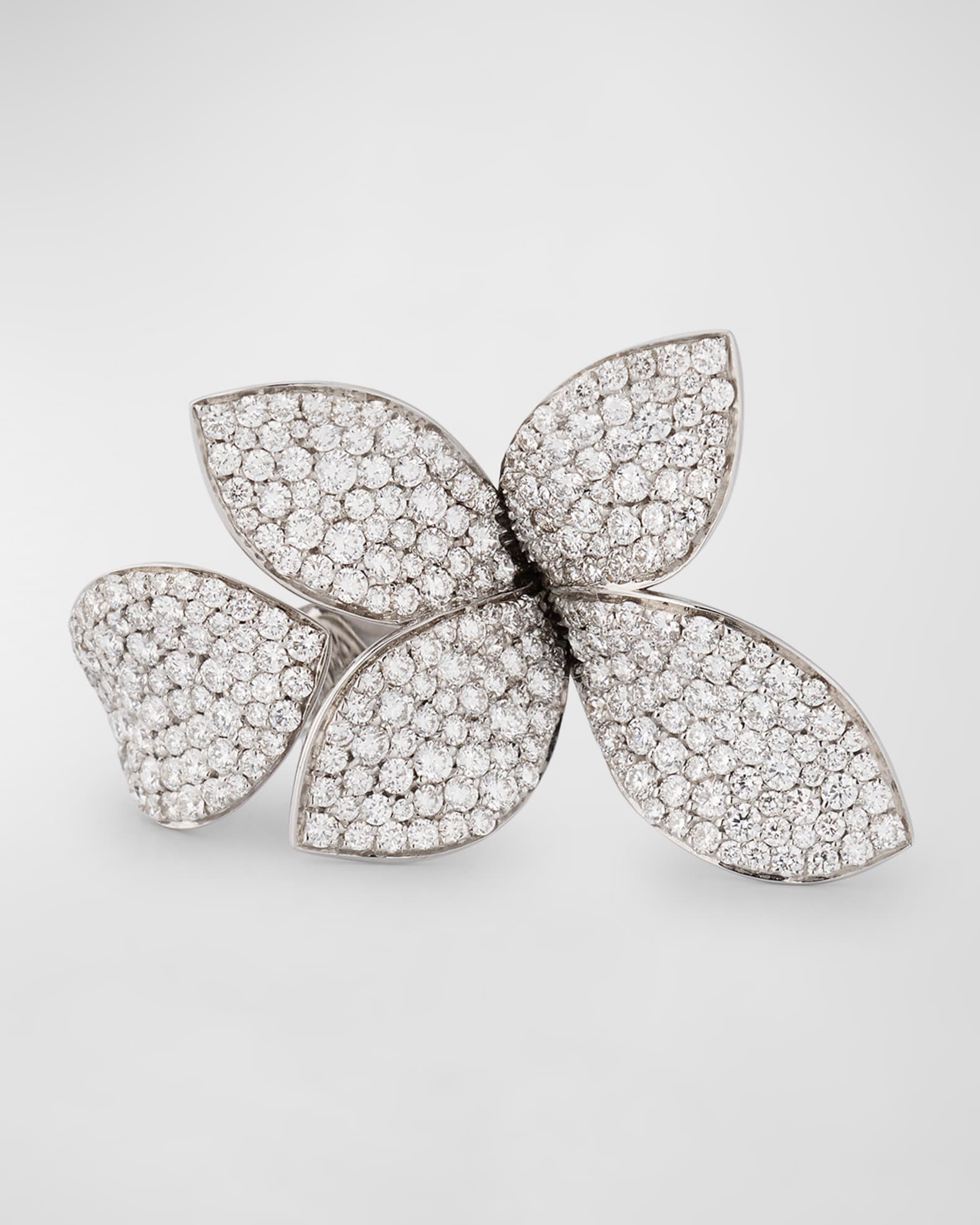 Pasquale Bruni Giardini Secreti 18K White Gold Diamond Petal Ring, Size 7 | Neiman Marcus