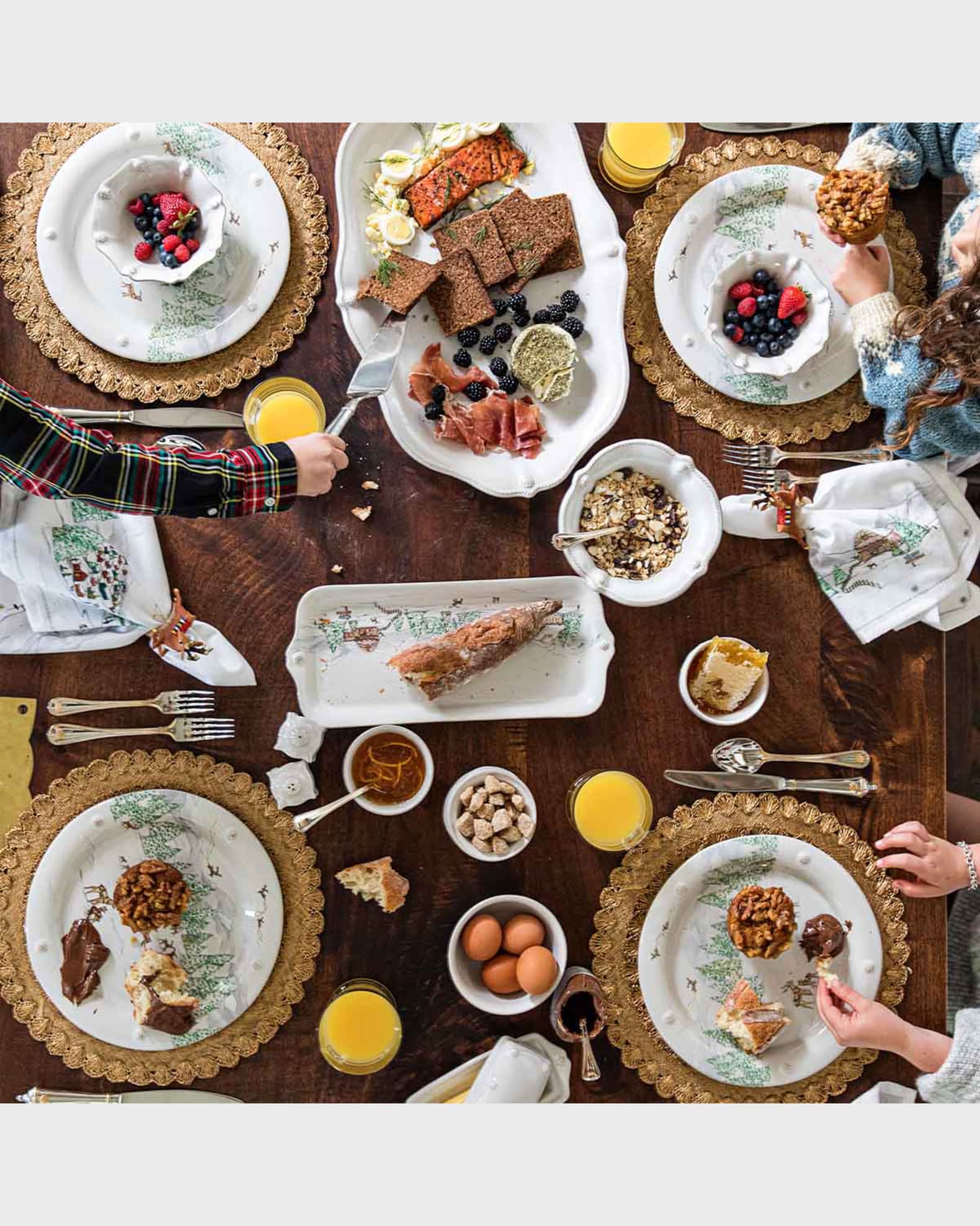 Juliska Berry & Thread North Pole 16pc Place Setting | Neiman Marcus