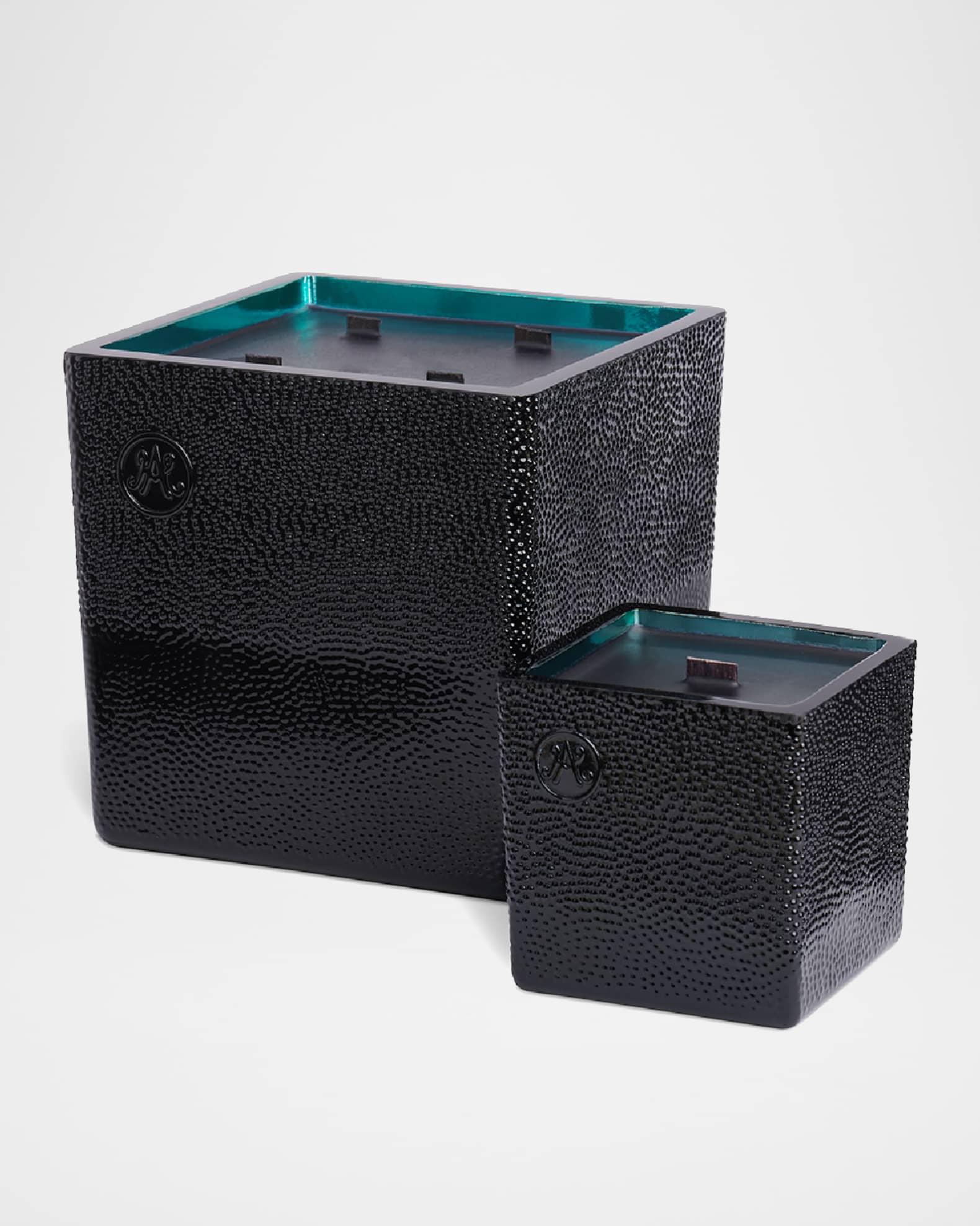 Amanda de Montal 7.76 oz. Armagnac Enchante Candle | Neiman Marcus
