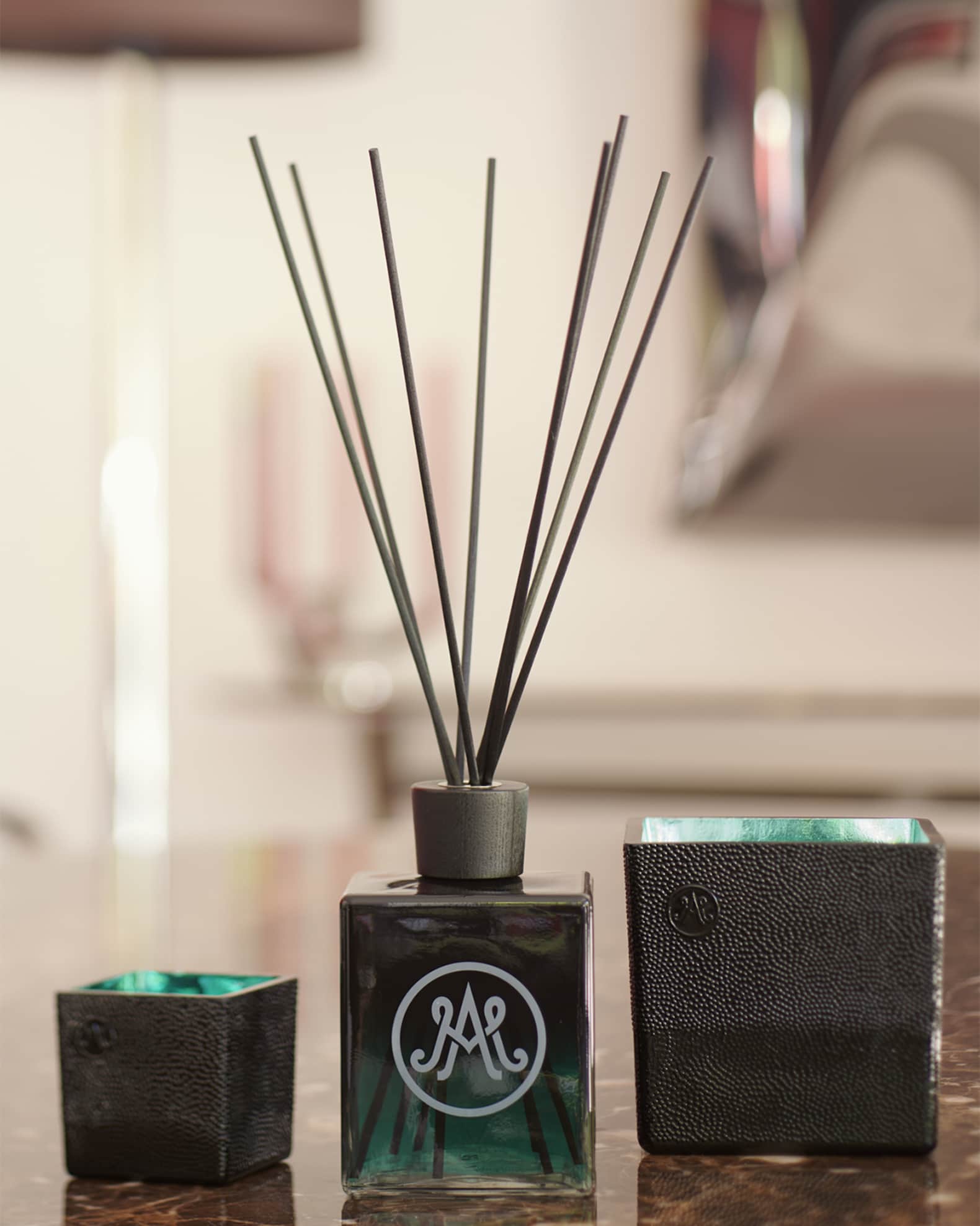 Amanda de Montal 7.76 oz. Armagnac Enchante Candle | Neiman Marcus