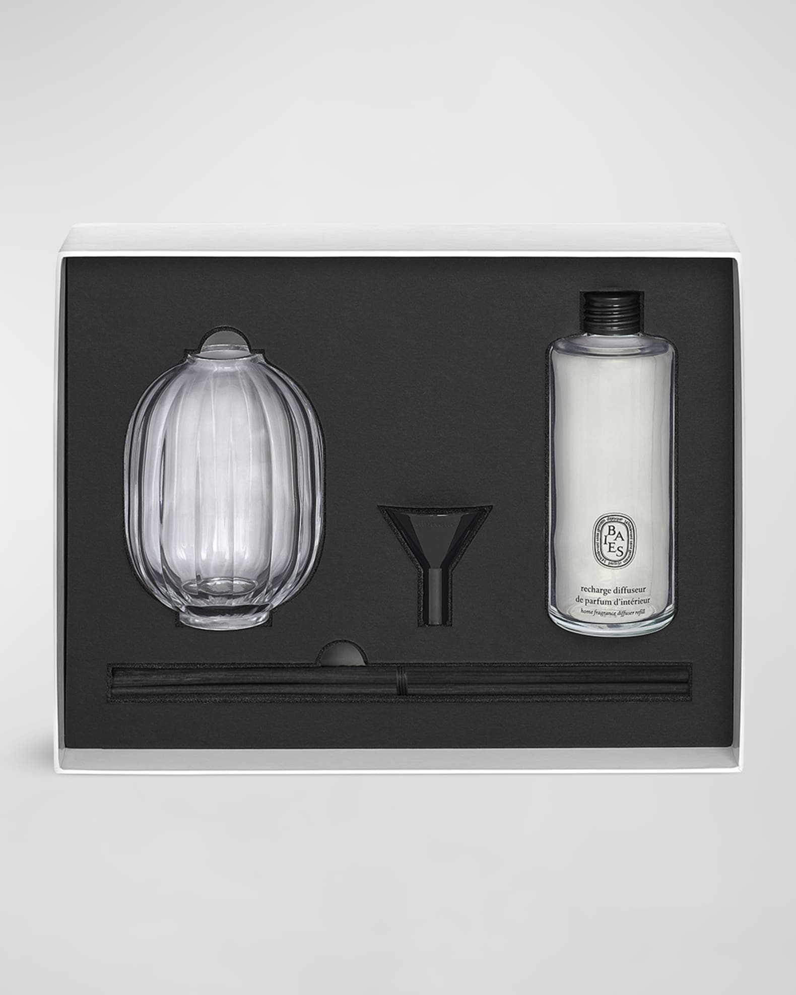 DIPTYQUE Baies (Berries) Fragrance Reed Diffuser, 6.8 oz. | Neiman Marcus