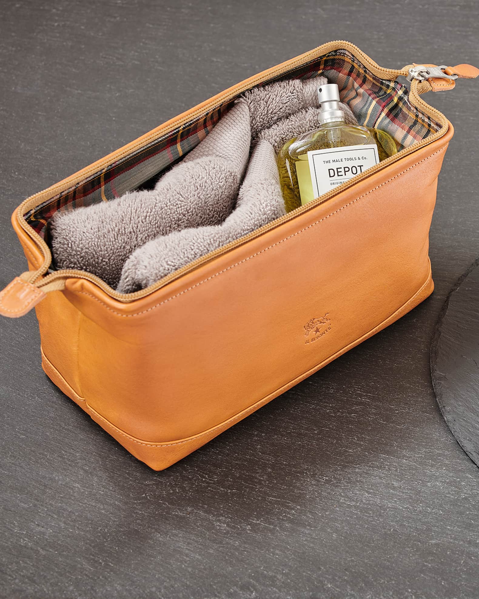 Il Bisonte Men's Leather Travel Toiletry Case | Neiman Marcus