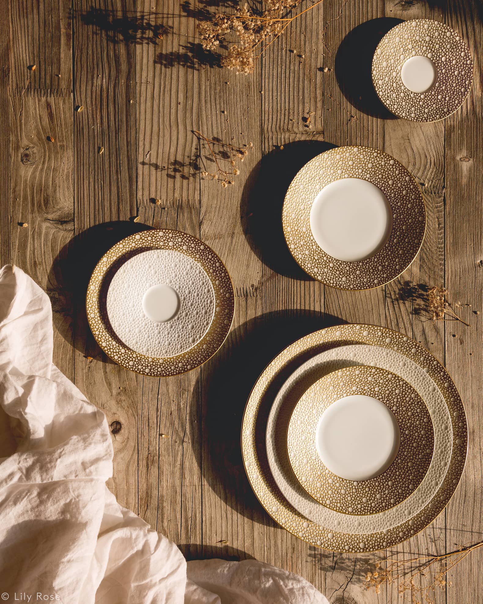 Ecume Mordore Dinnerware Collection | Neiman Marcus