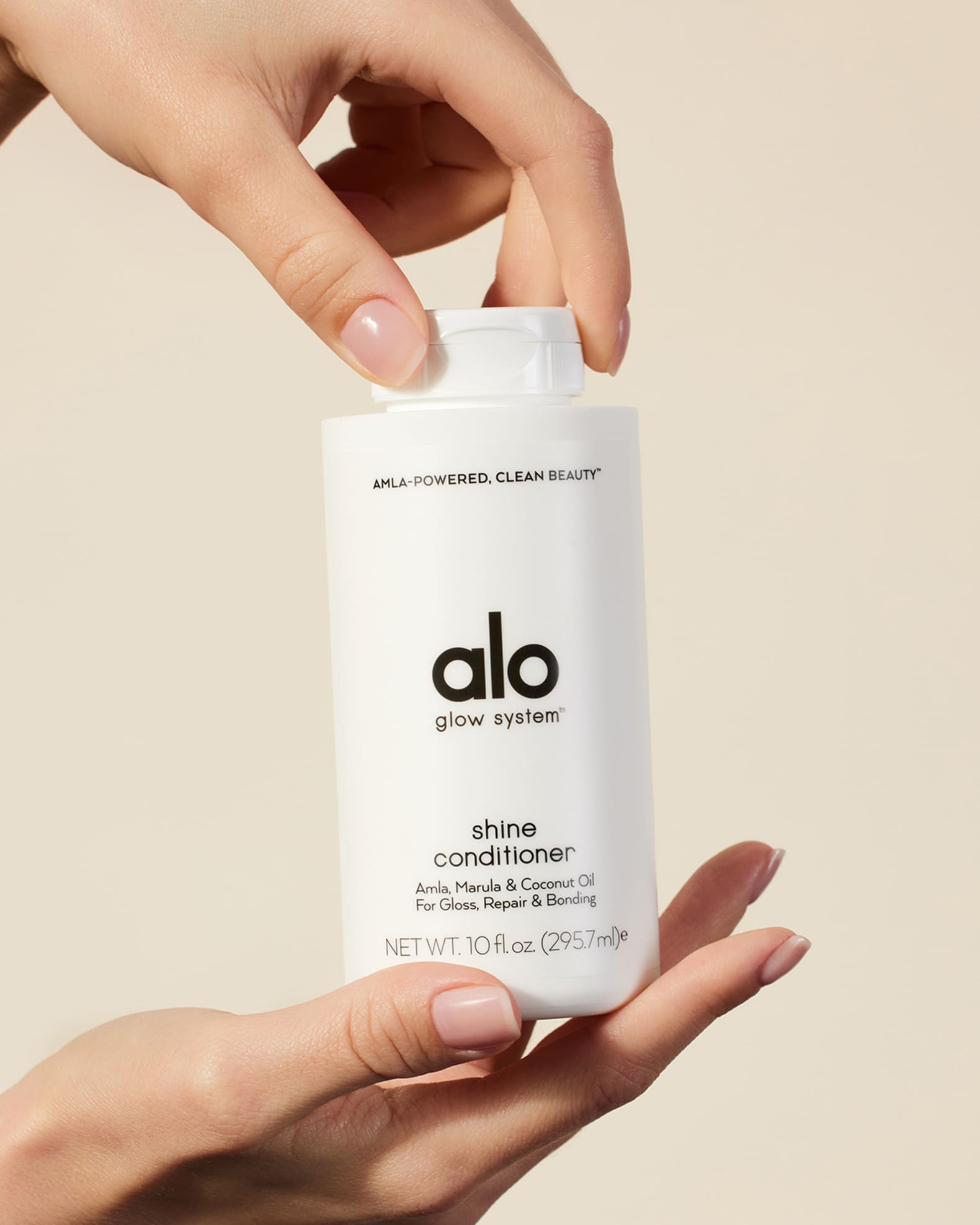 Alo Yoga 10 oz. Shine Conditioner | Neiman Marcus