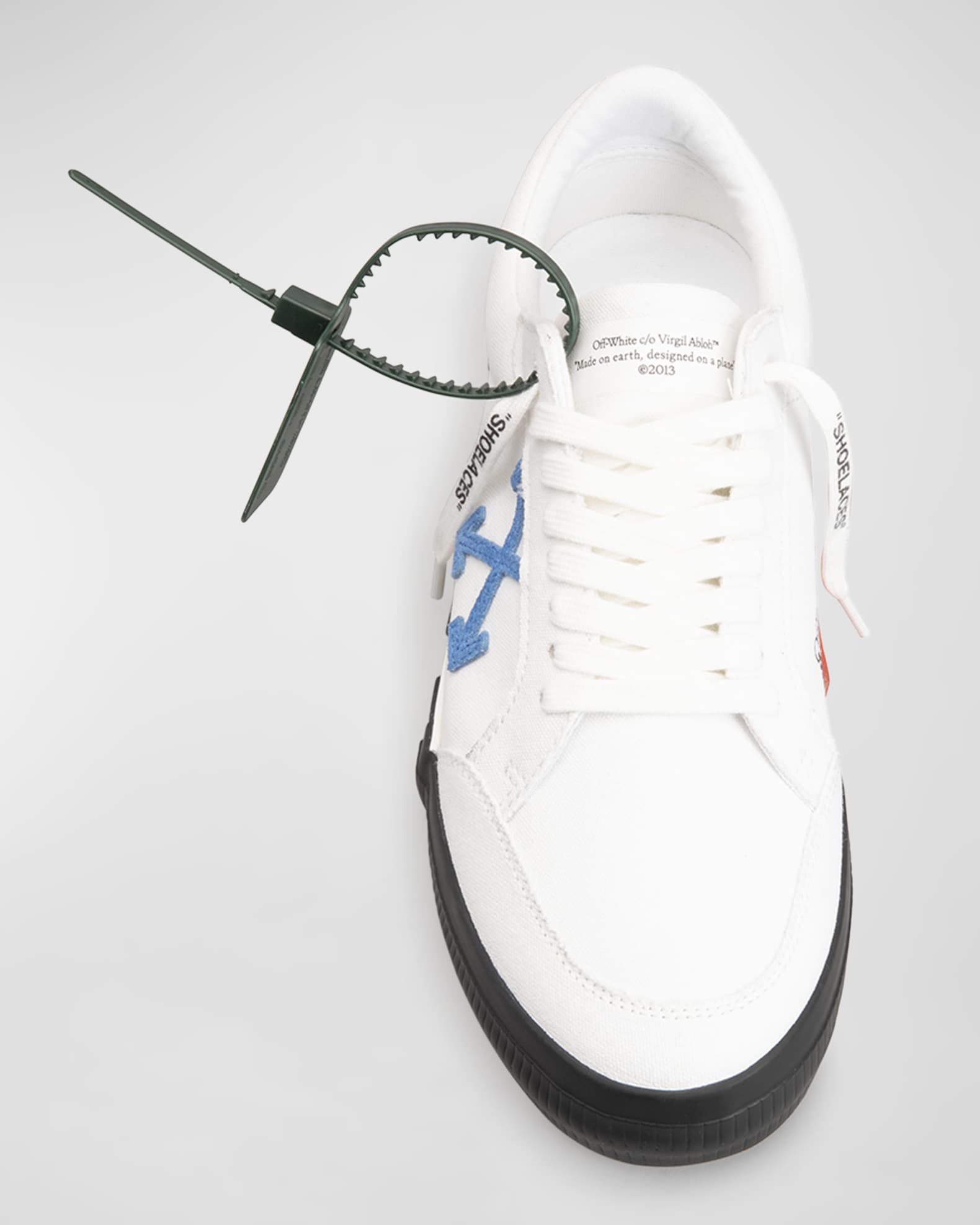 Off-White Men's Low Vulcanized Canvas Low-Top Sneakers | Neiman Marcus
