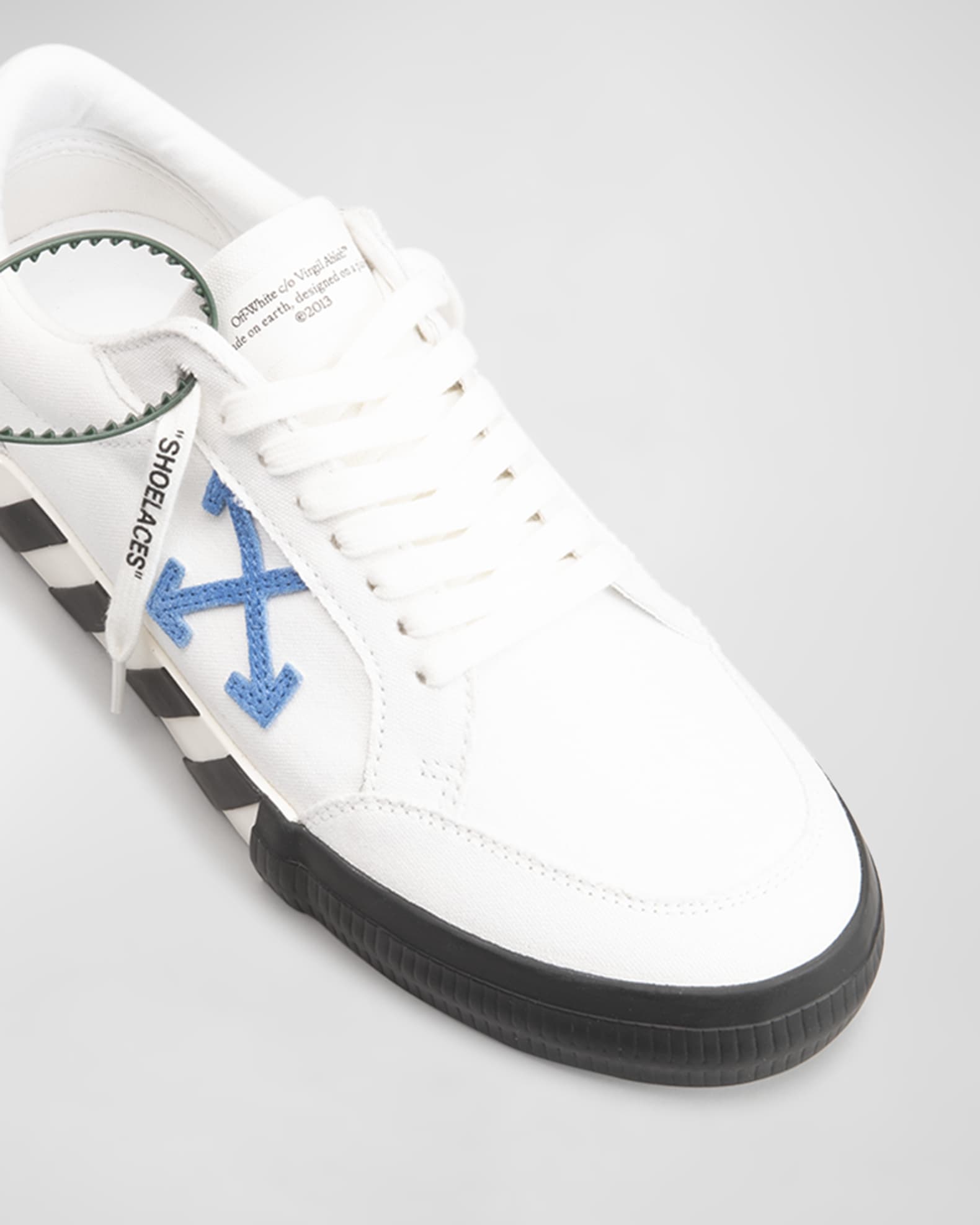 Off-White Men's Low Vulcanized Canvas Low-Top Sneakers | Neiman Marcus