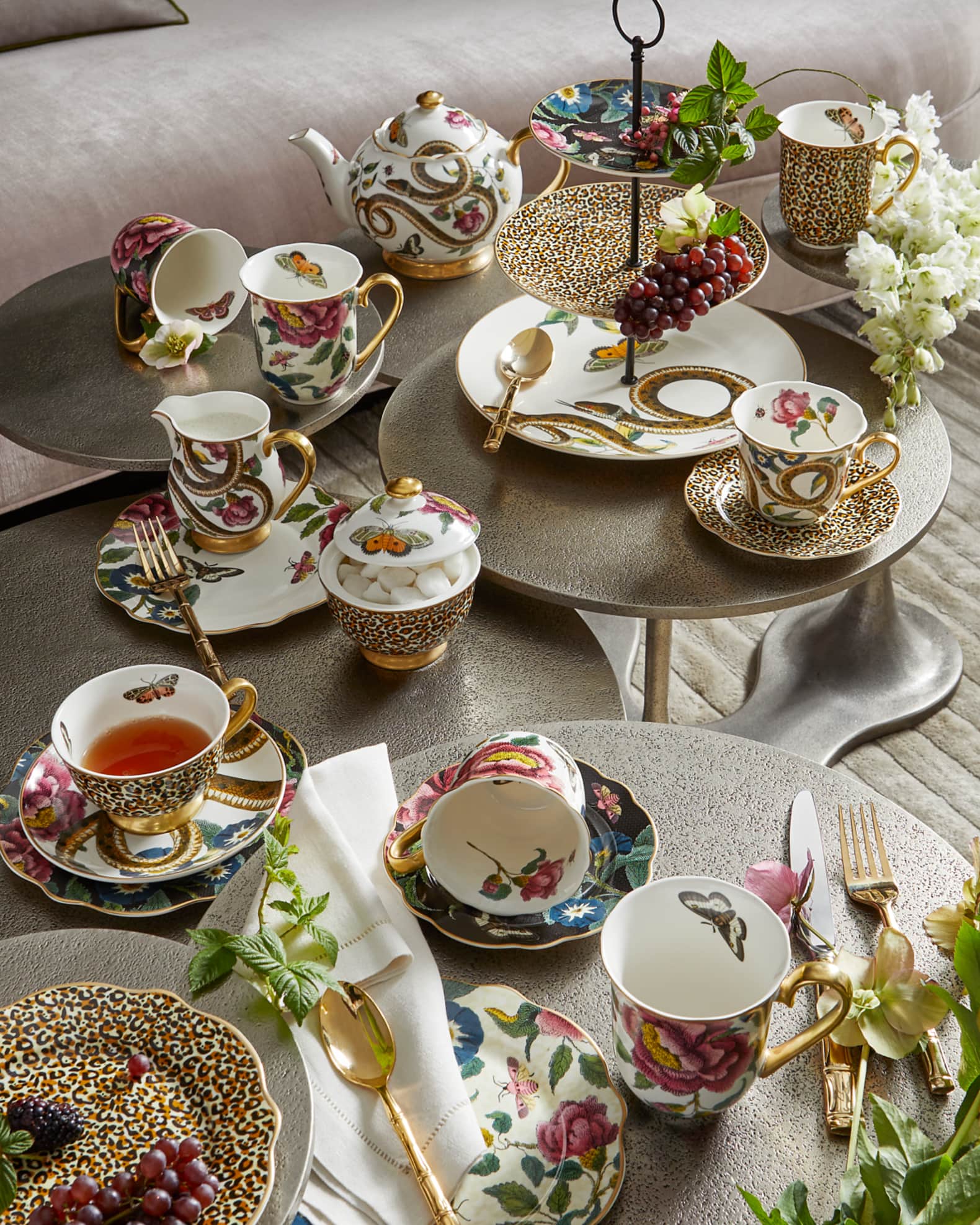 Spode Assorted Creatures of Curiosity Dessert Plates, Set of 4 | Neiman ...