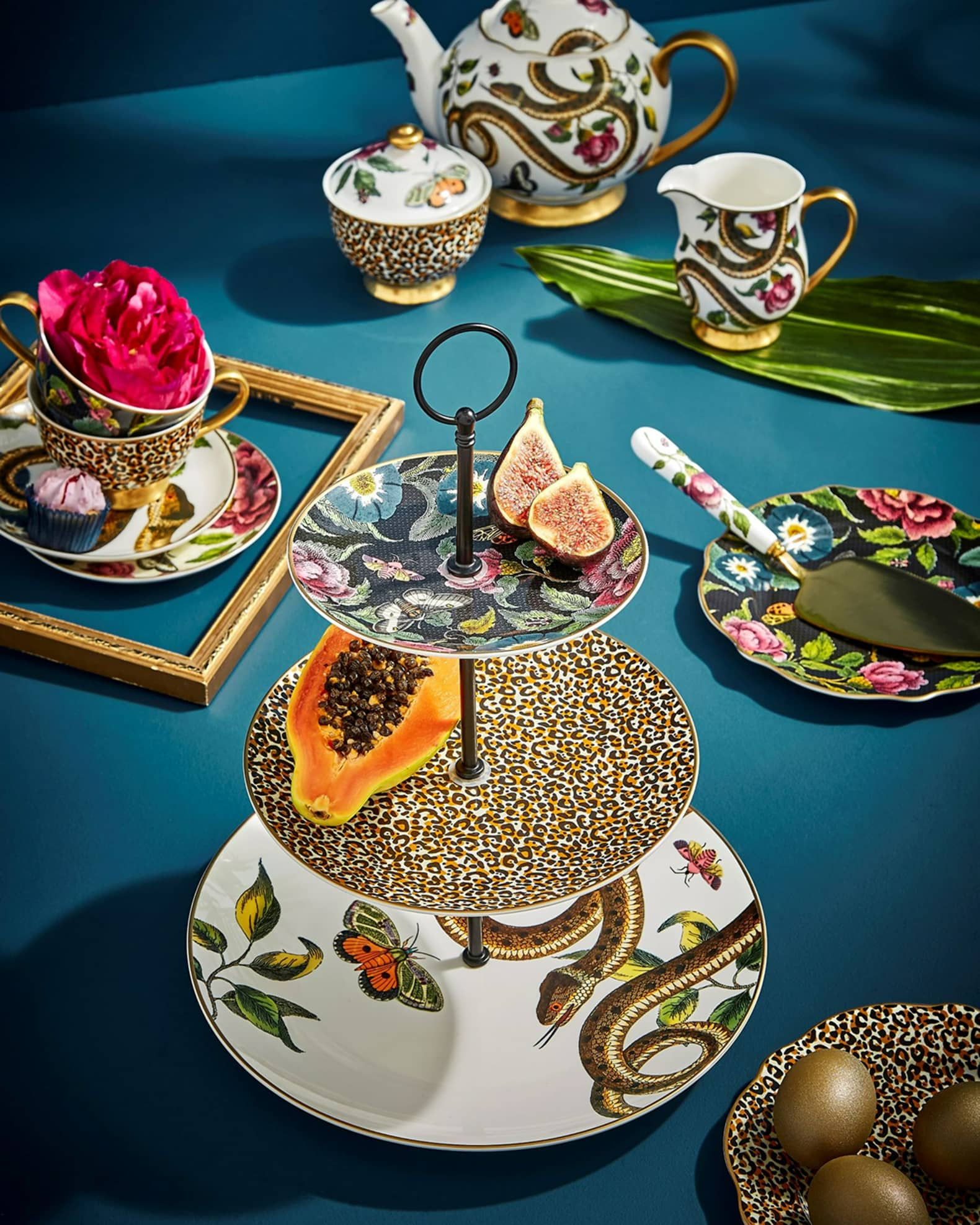 Spode Creatures of Curiosity 3-Tier Cake Stand | Neiman Marcus
