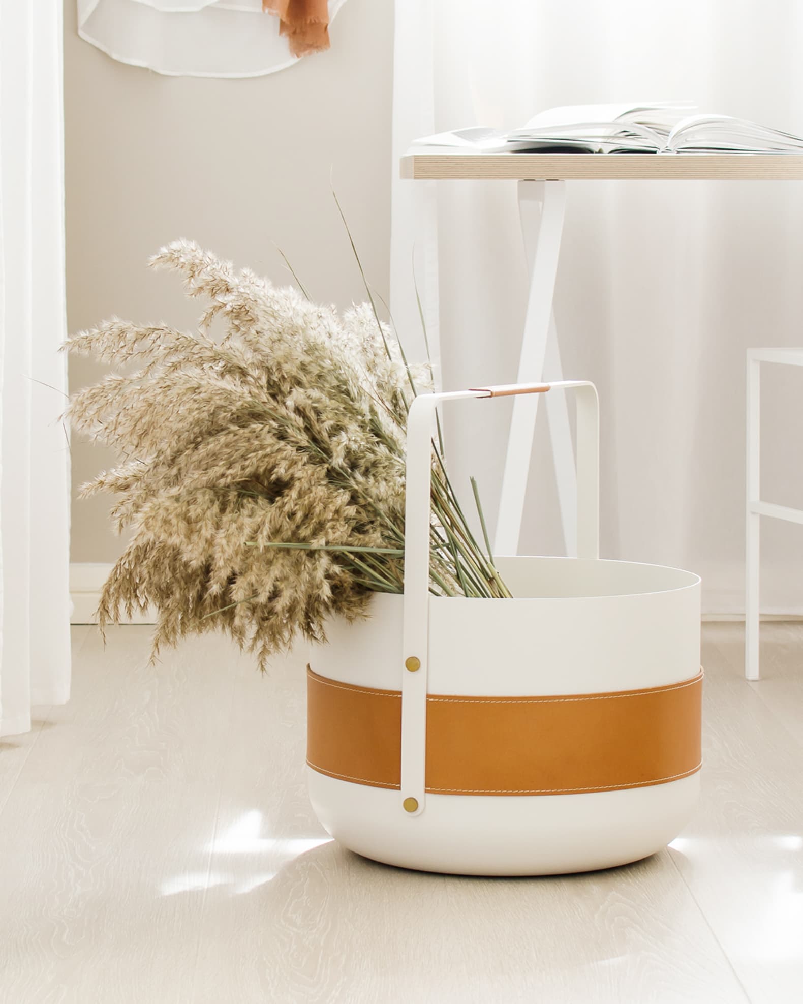 Eldvarm Emma Basket | Neiman Marcus