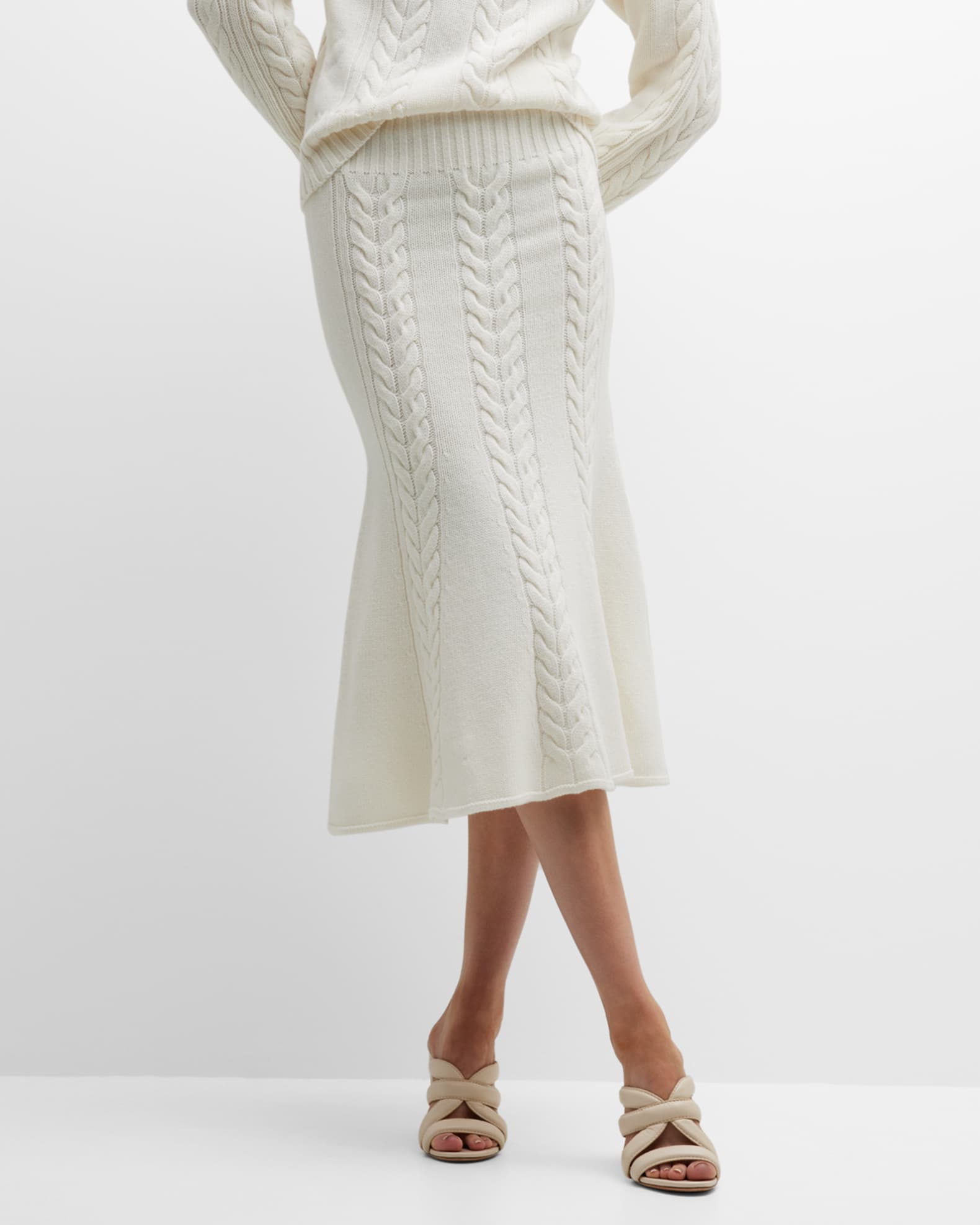 Carolina Herrera Cable-Knit Midi Trumpet Skirt | Neiman Marcus