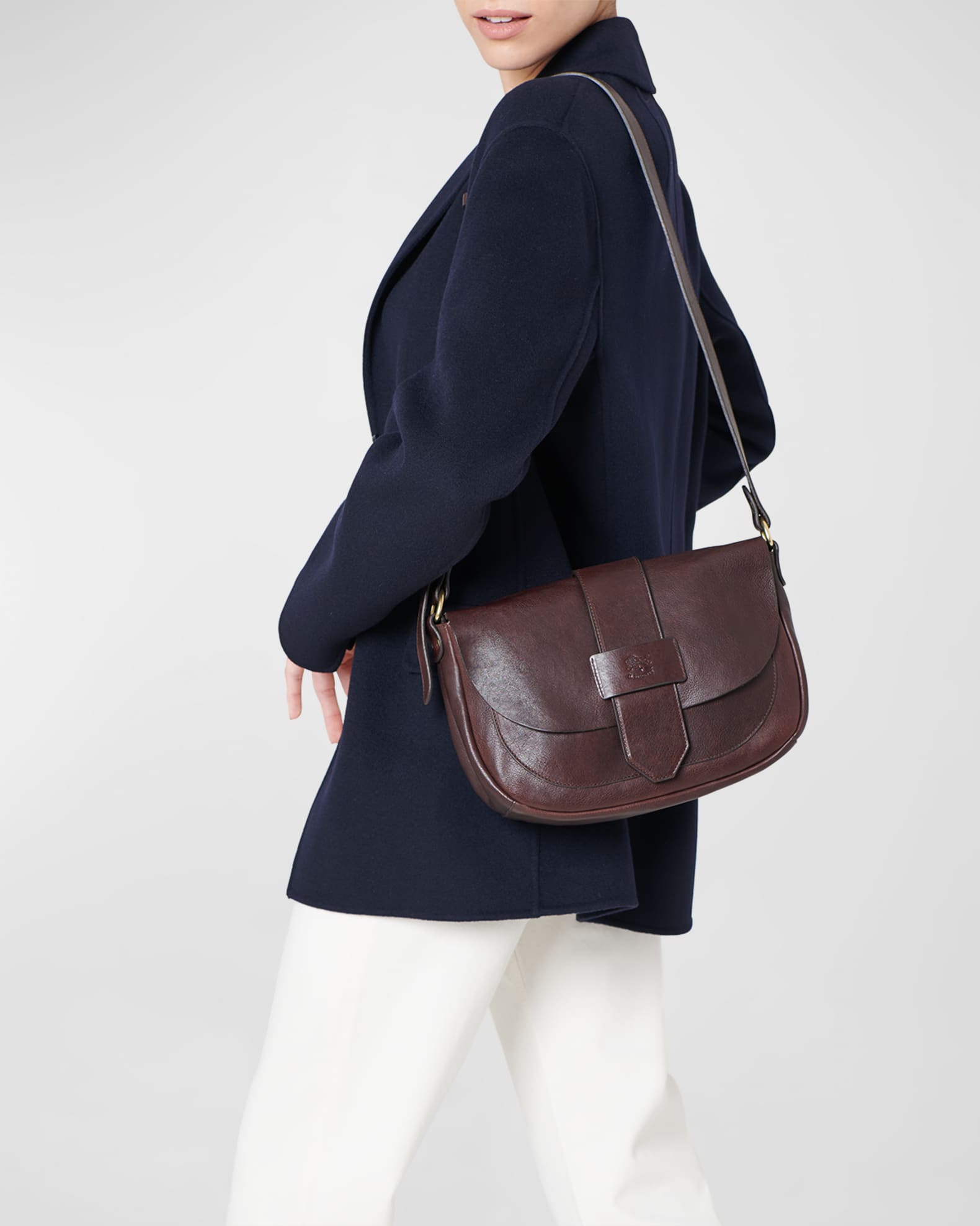 Il Bisonte Alloro Saddle Vachetta Leather Crossbody Bag | Neiman Marcus