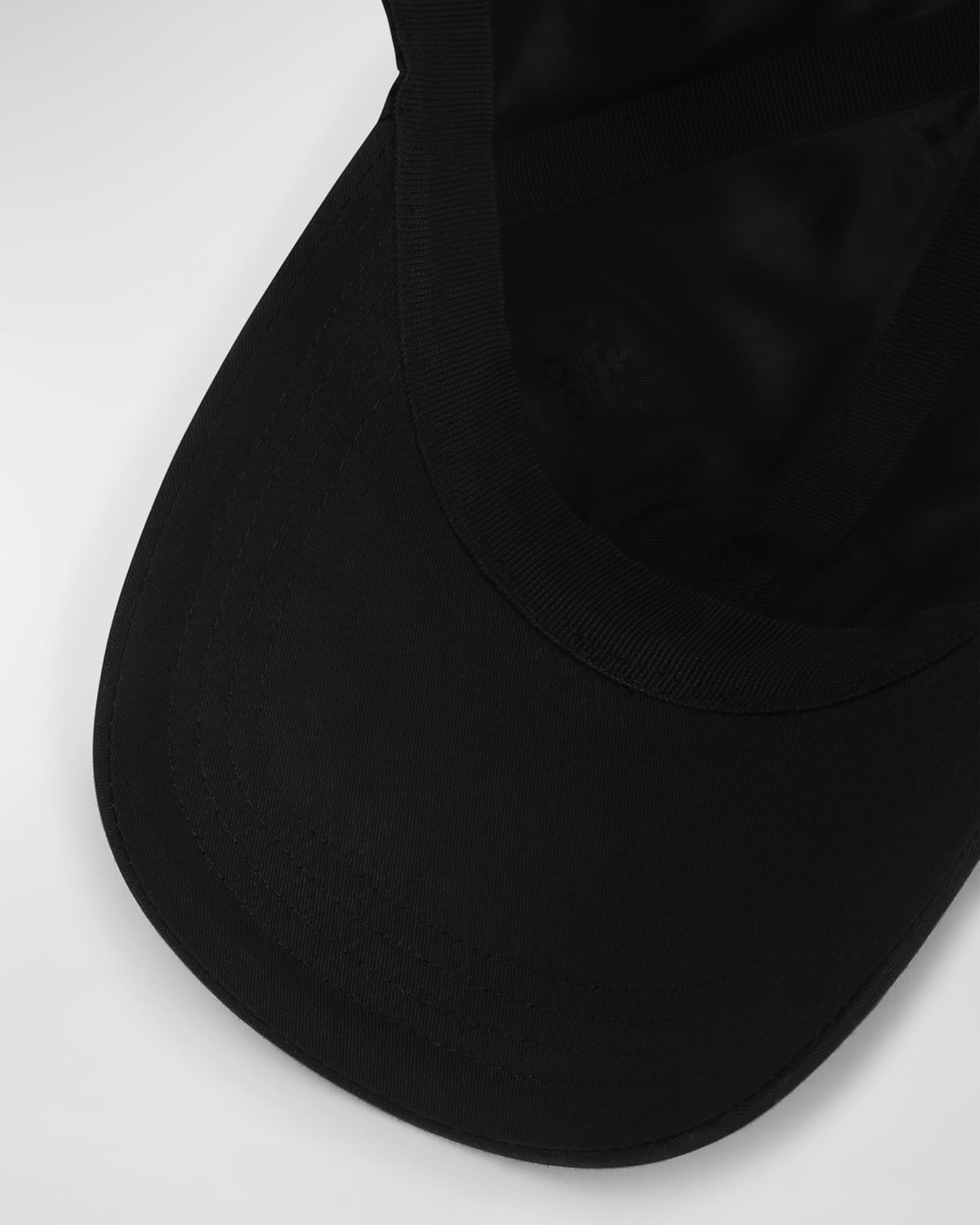 Dolce&Gabbana Men's Logo Plaque Cotton-Stretch Baseball Cap | Neiman Marcus