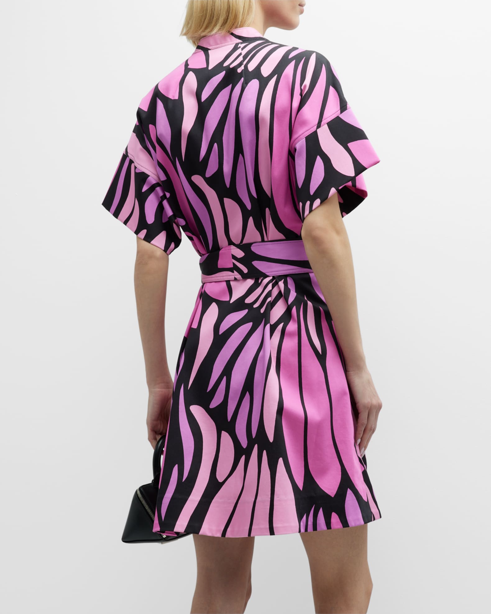 Natori Nagashi Belted Abstract-Print Dress | Neiman Marcus