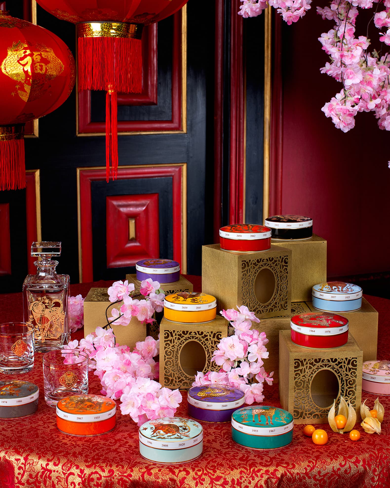 Vista Alegre Large Round Snake Box | Neiman Marcus