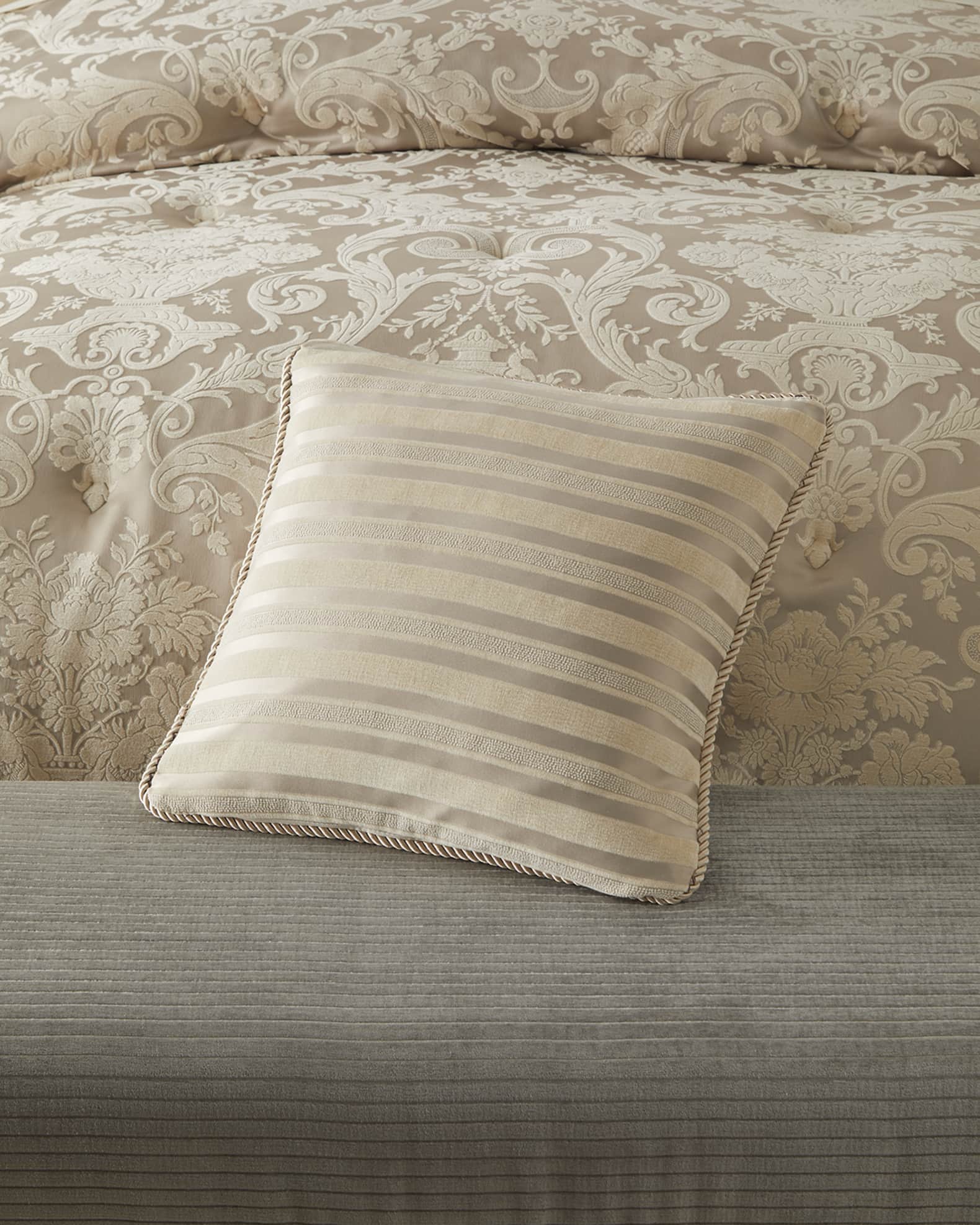 Austin Horn Collection Annabelle Reversible Main Pillow, 20"Sq ...