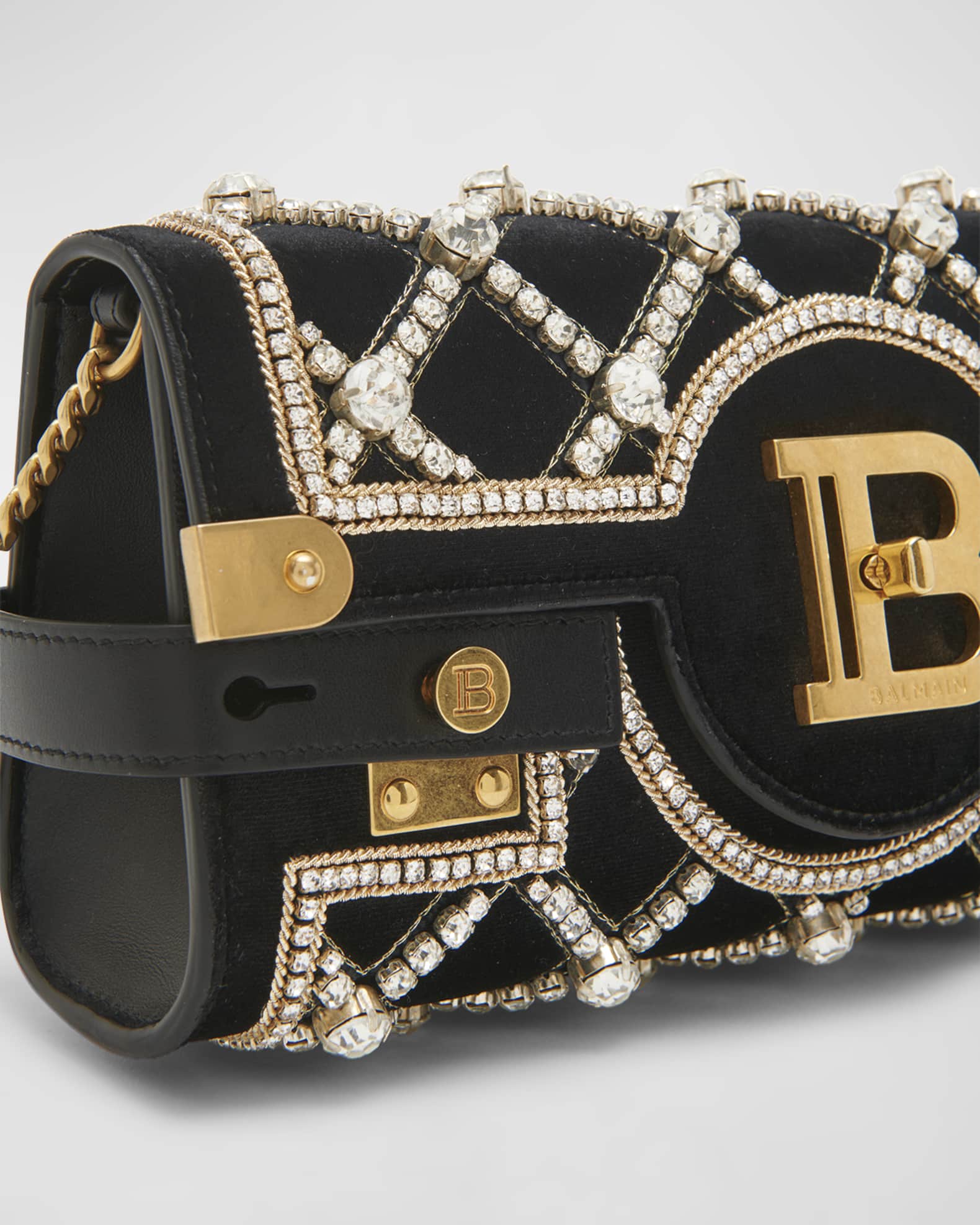 Balmain BBuzz 23 Wallet on a Chain in Velvet with Pearl-Embellishment ...
