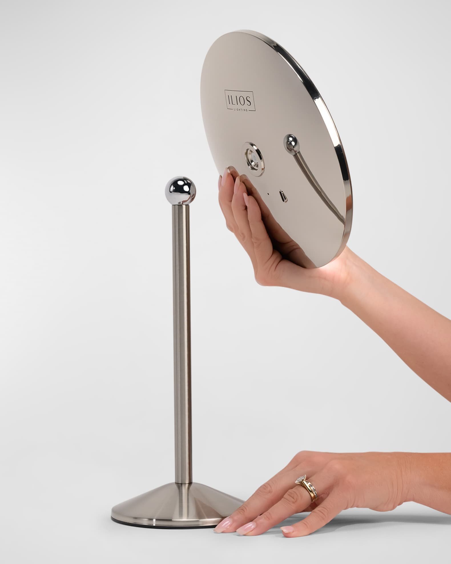 Ilios Rechargeable Round Table Makeup Mirror With 1X Magnification ...