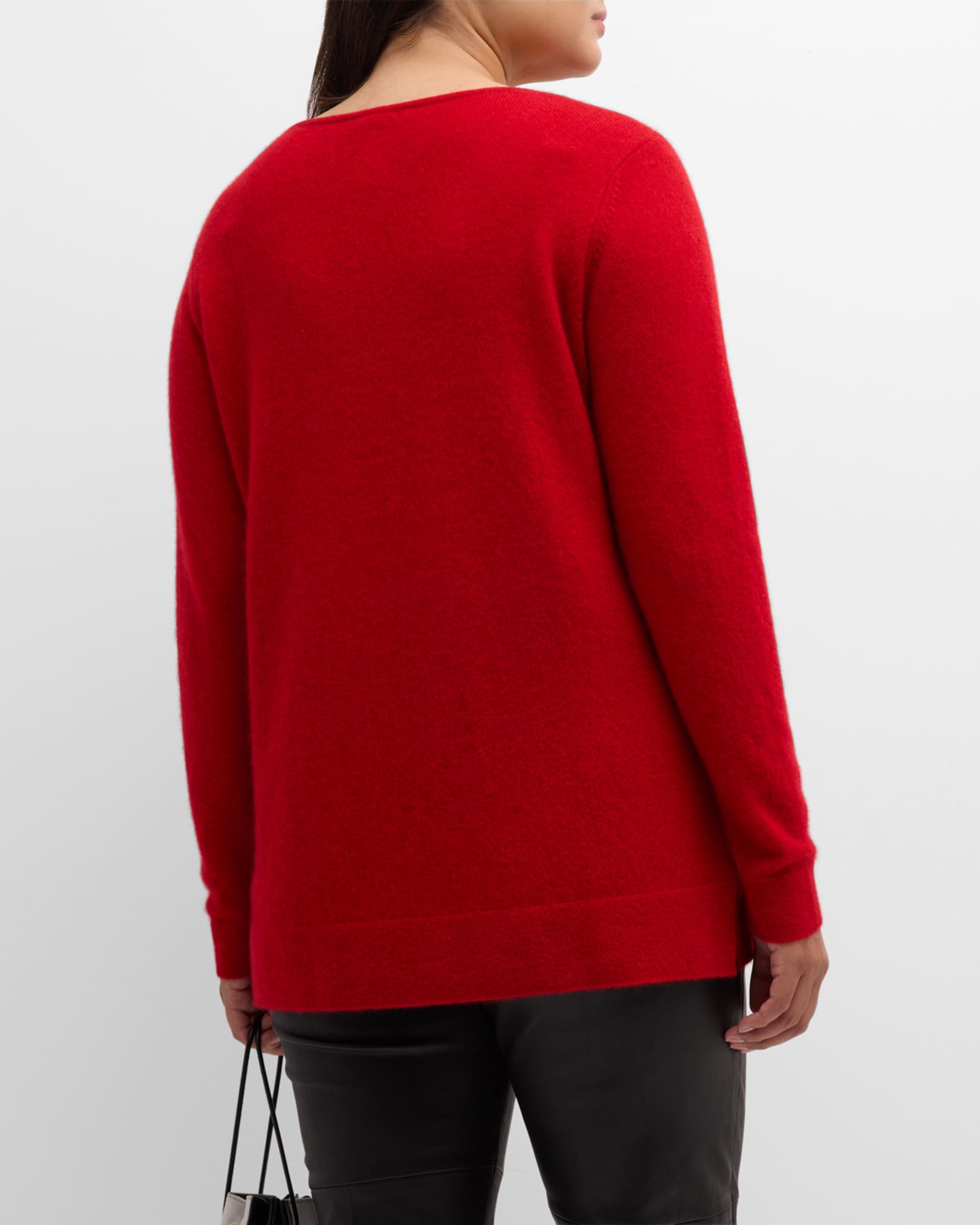 Neiman Marcus Cashmere Collection Plus Size Cashmere V Neck Sweater