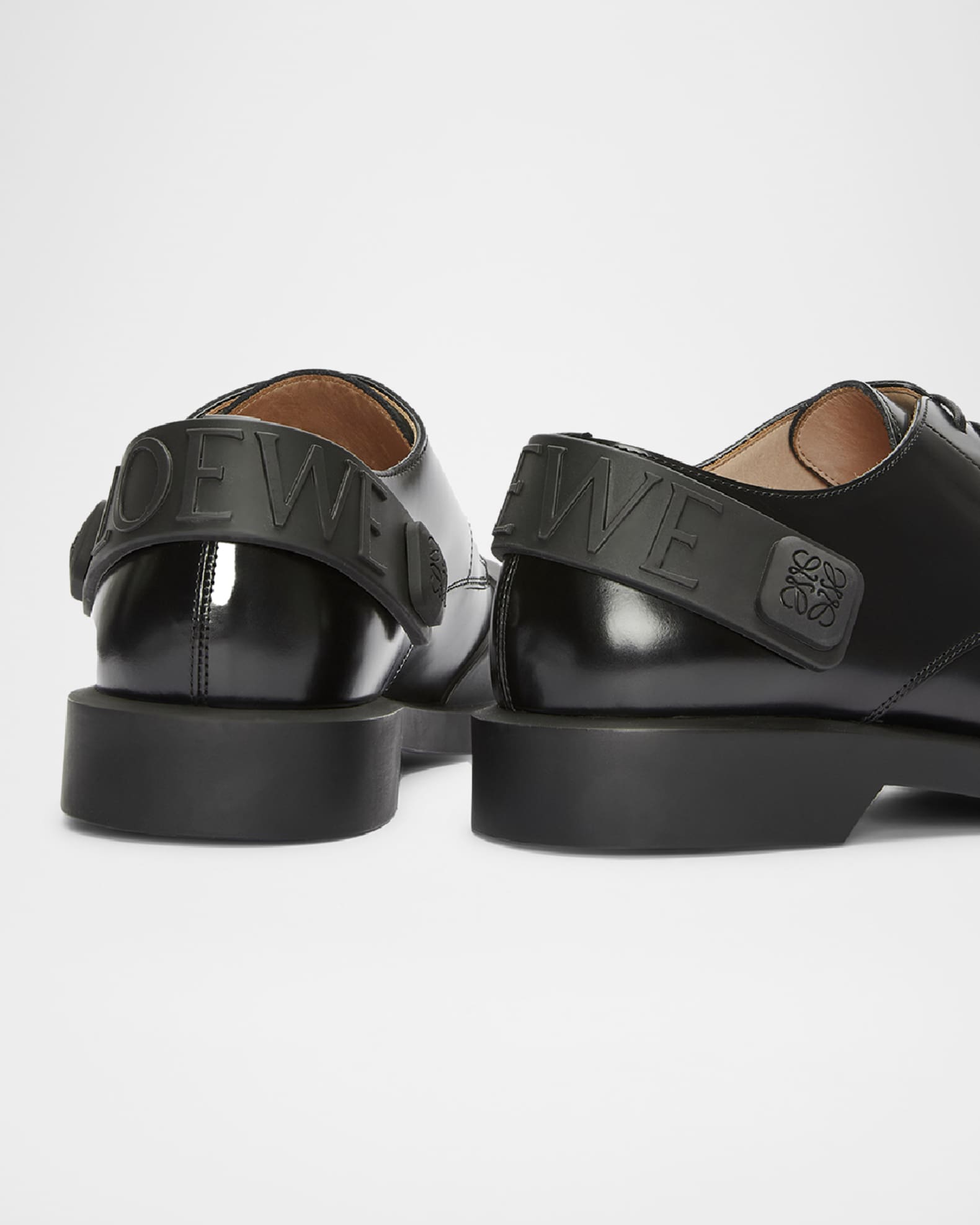 Loewe Men's Terra Leather Chelsea Boots | Neiman Marcus