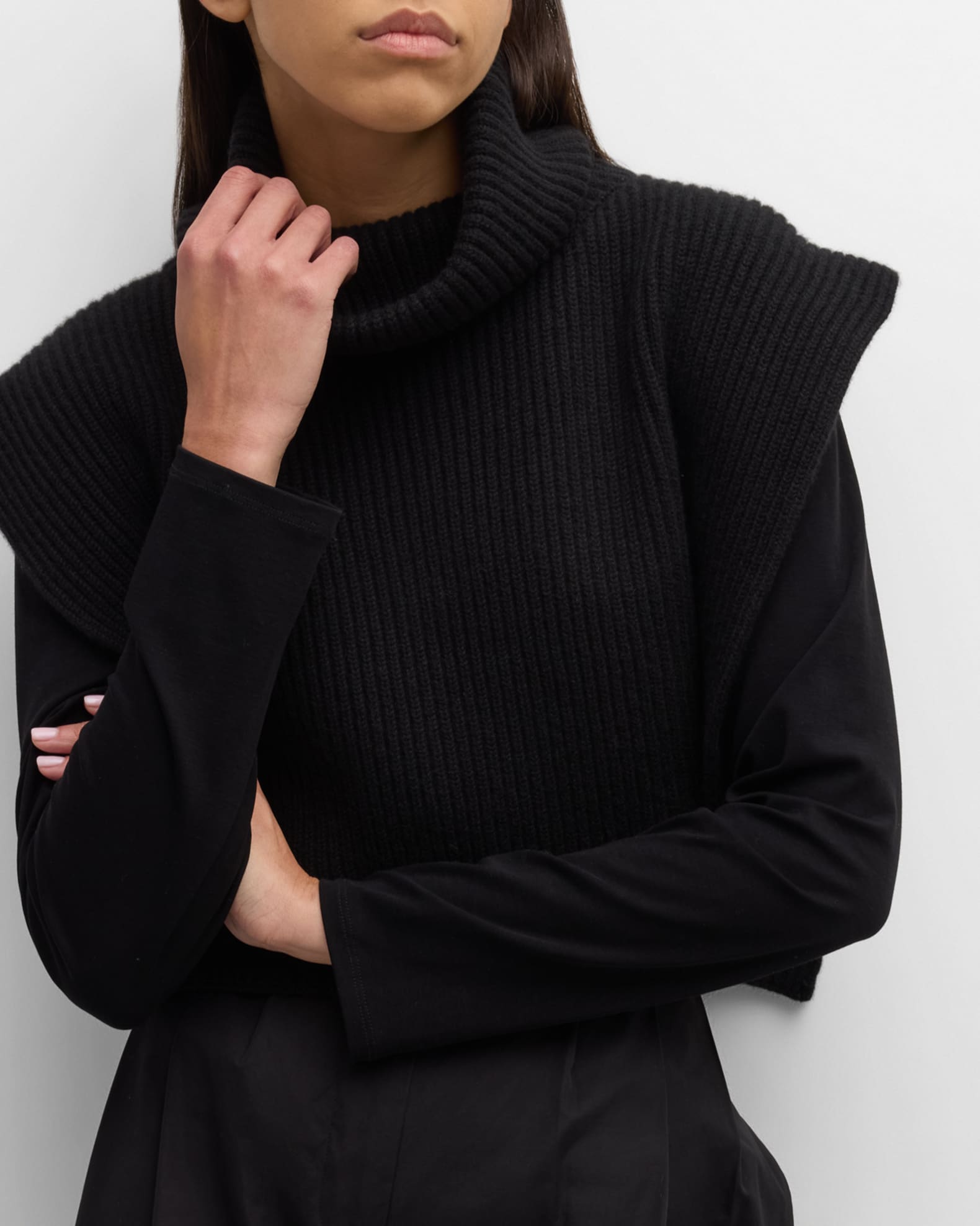 THE ROW Eppie Cashmere Rib Turtleneck Collar | Neiman Marcus