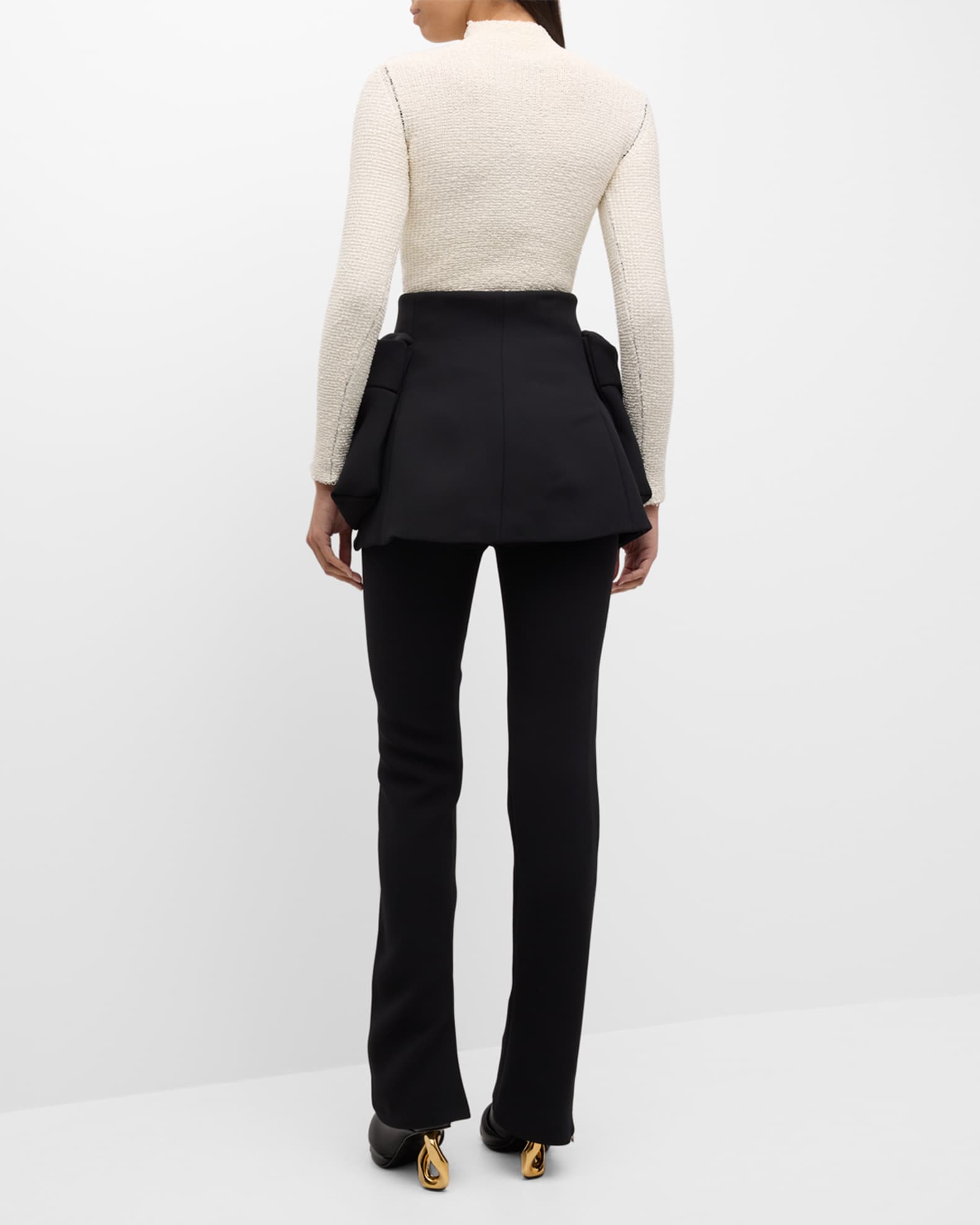 A.W.A.K.E. MODE Exposed Zip Basque Pants with Oversized Pockets ...