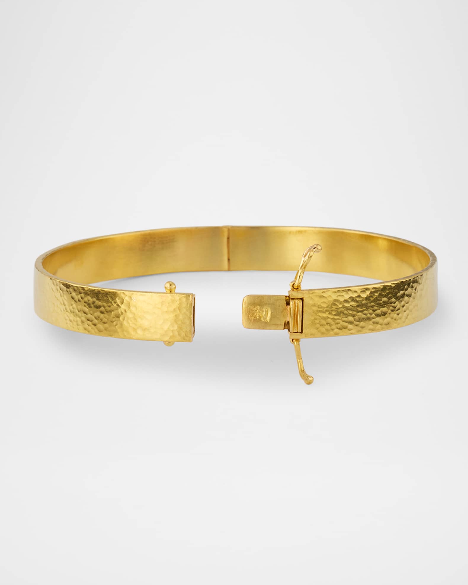 Elizabeth Locke 19K Flat Ribbon Bangle | Neiman Marcus