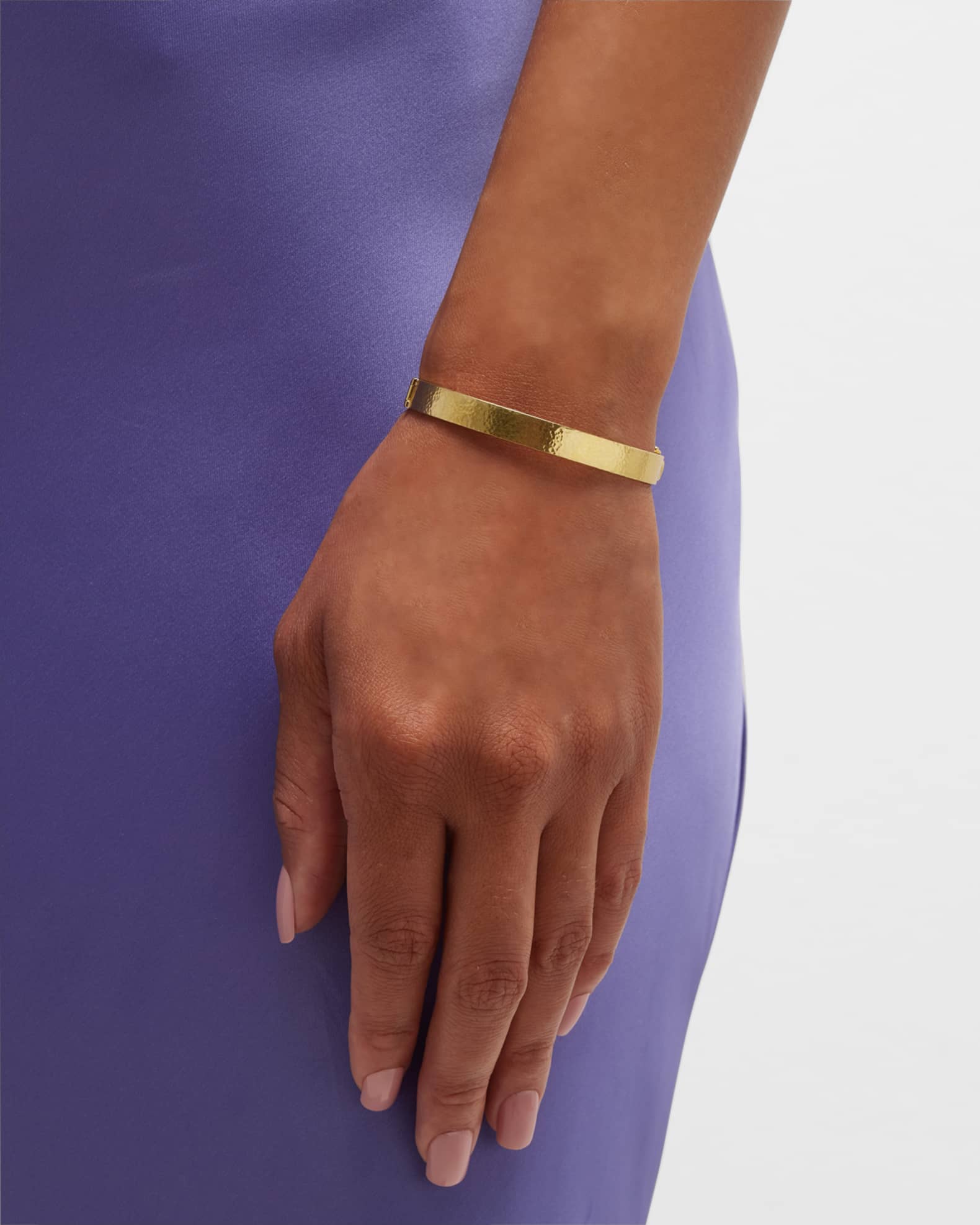 Elizabeth Locke 19K Flat Ribbon Bangle | Neiman Marcus