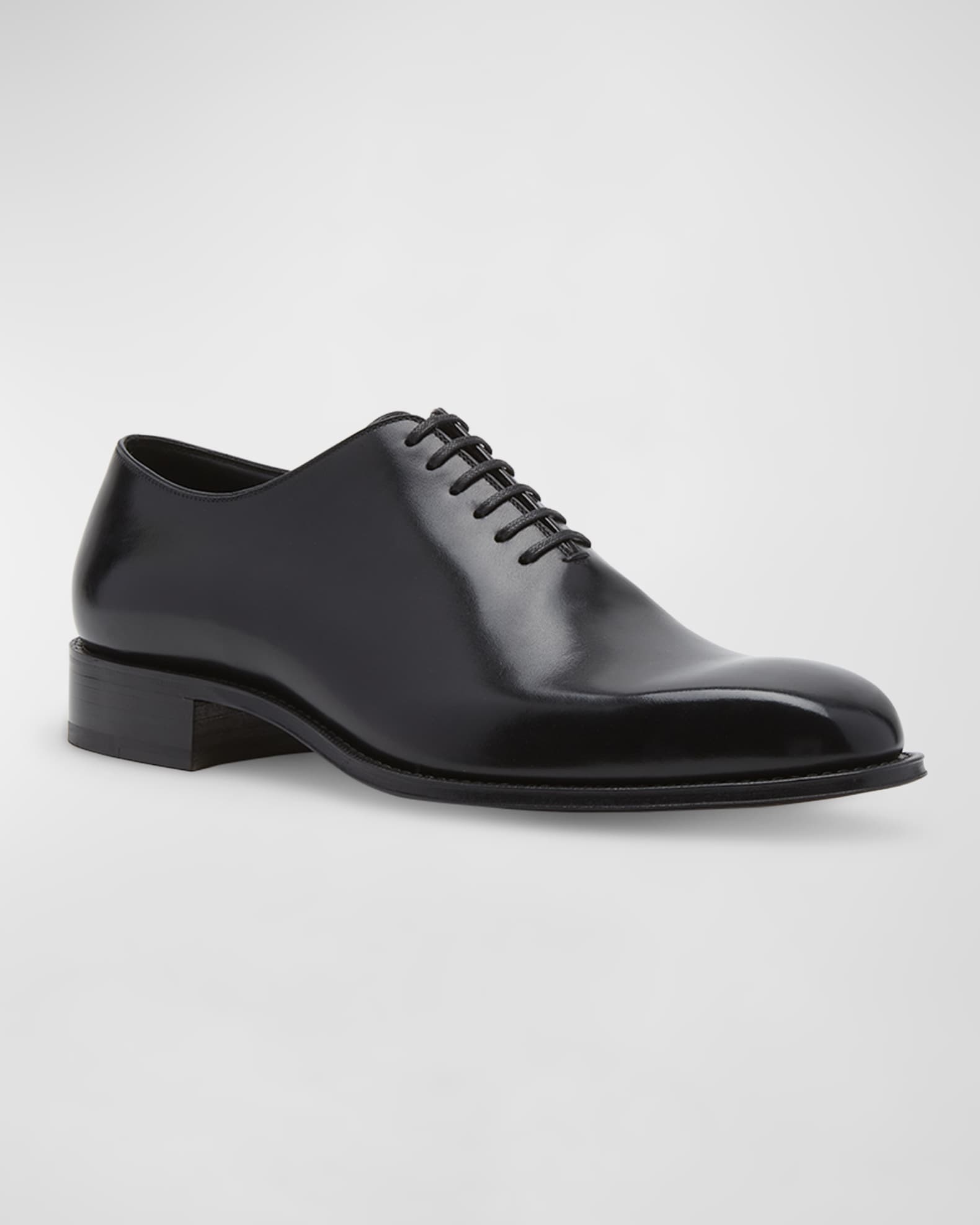 TOM FORD Men's Claydon Wholecut Leather Oxfords | Neiman Marcus