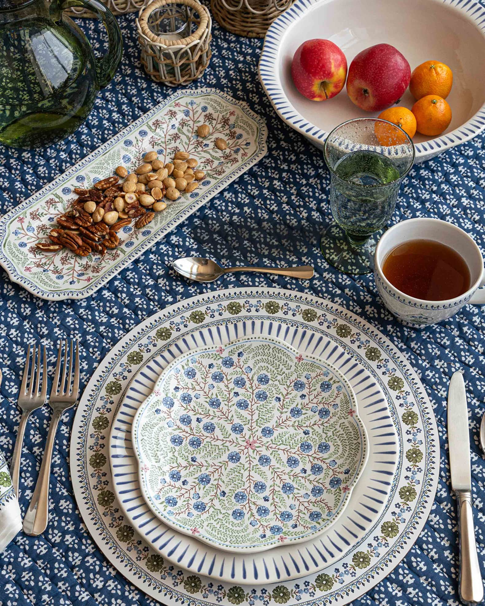 Juliska Villa Seville Hostess Tray | Neiman Marcus