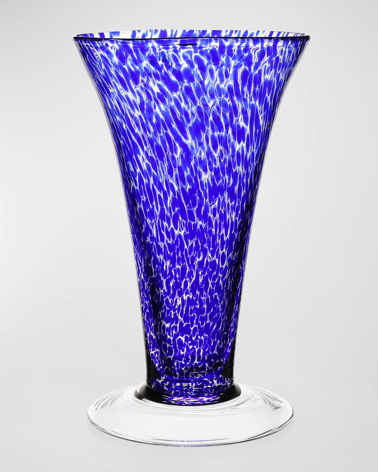 William Yeoward Crystal Vanessa Vase, 11" | Neiman Marcus