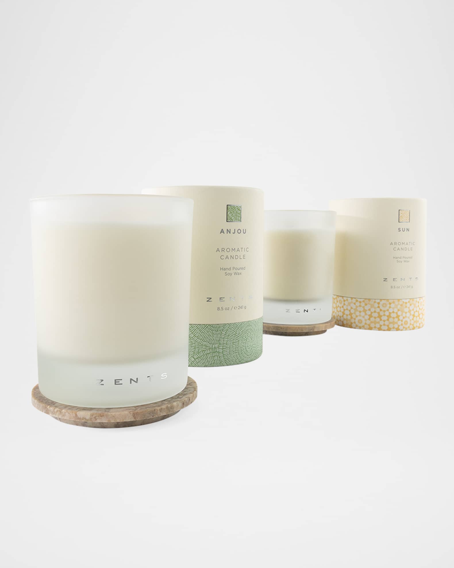 ZENTS Petal Bespoke Candle, 241 g | Neiman Marcus