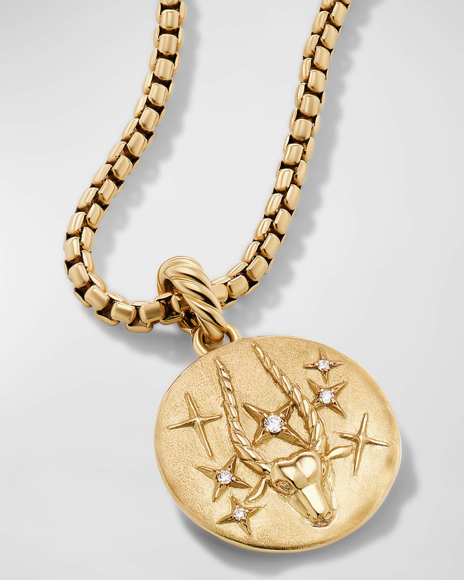 David Yurman Amulet with Diamonds in 18K Gold, 28.7mm | Neiman Marcus