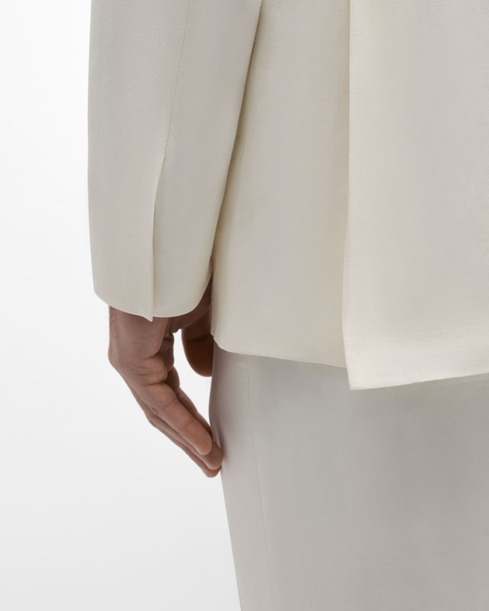 Canali Men's Linen-Silk Solid Suit | Neiman Marcus