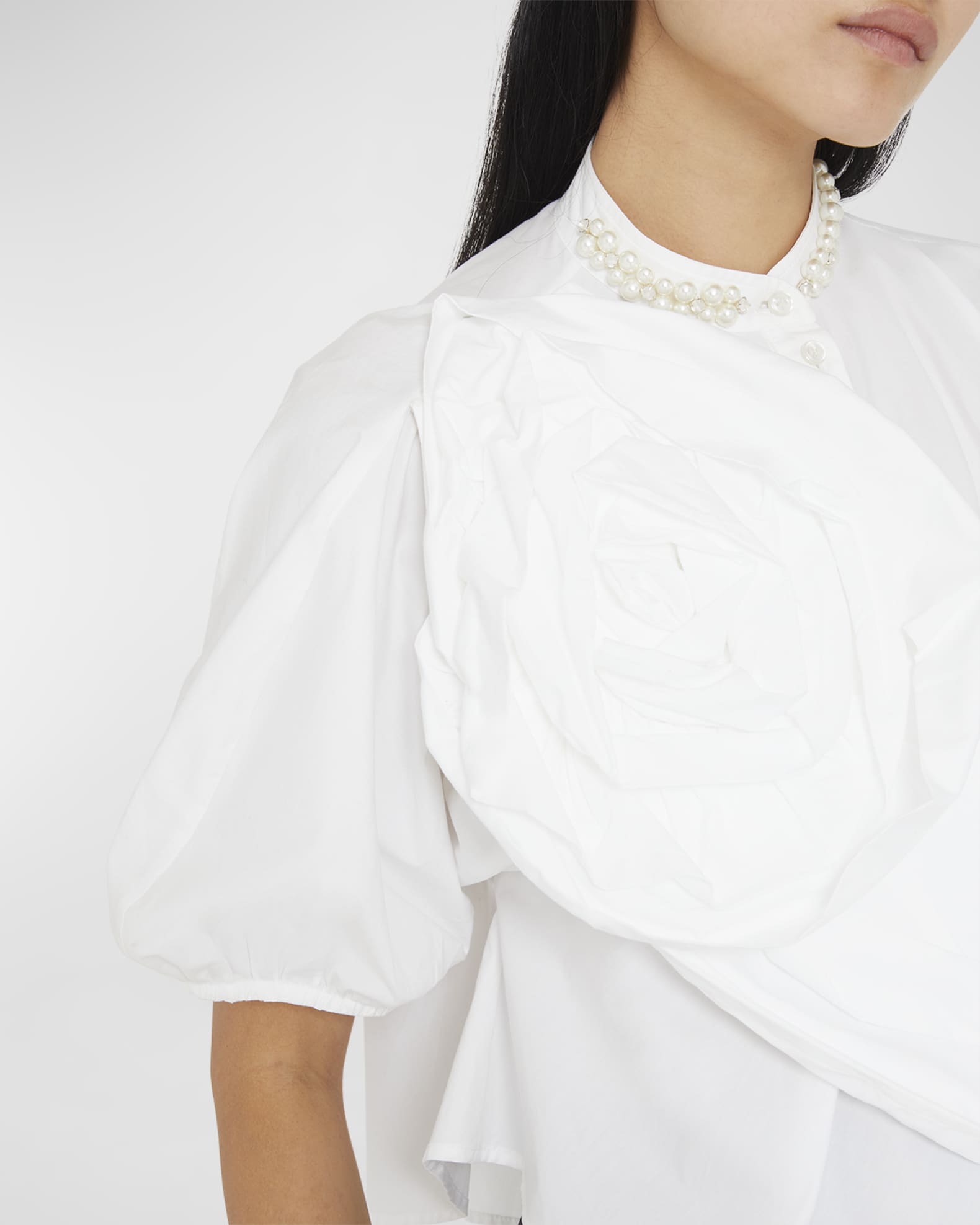 Simone Rocha Beaded Rose-Sash Puff-Sleeve Crop Shirt | Neiman Marcus