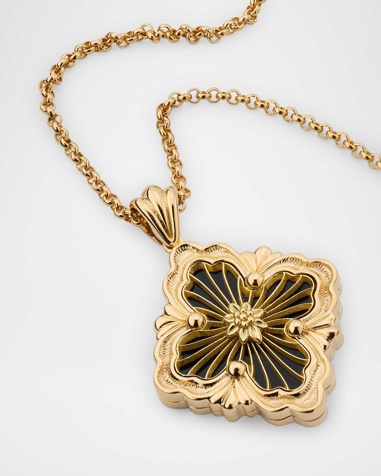 Buccellati Opera Tulle Onyx Pendant Necklace in 18K Yellow Gold, Large ...