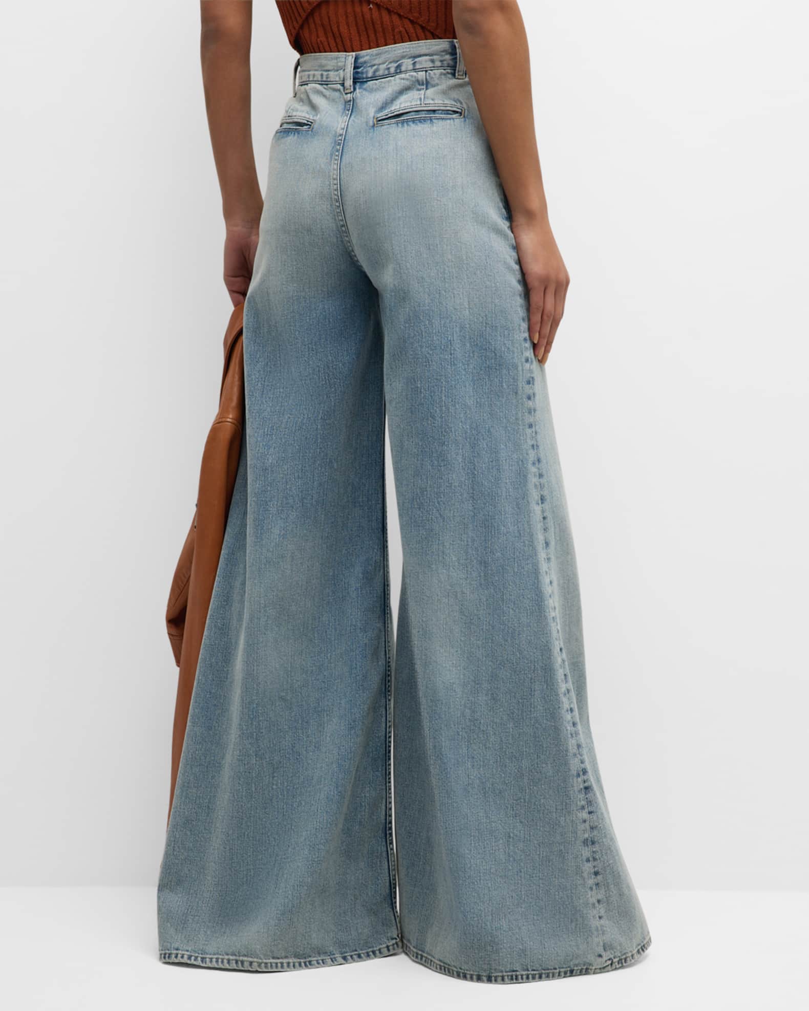 FRAME The Extra Wide-Leg Jeans | Neiman Marcus